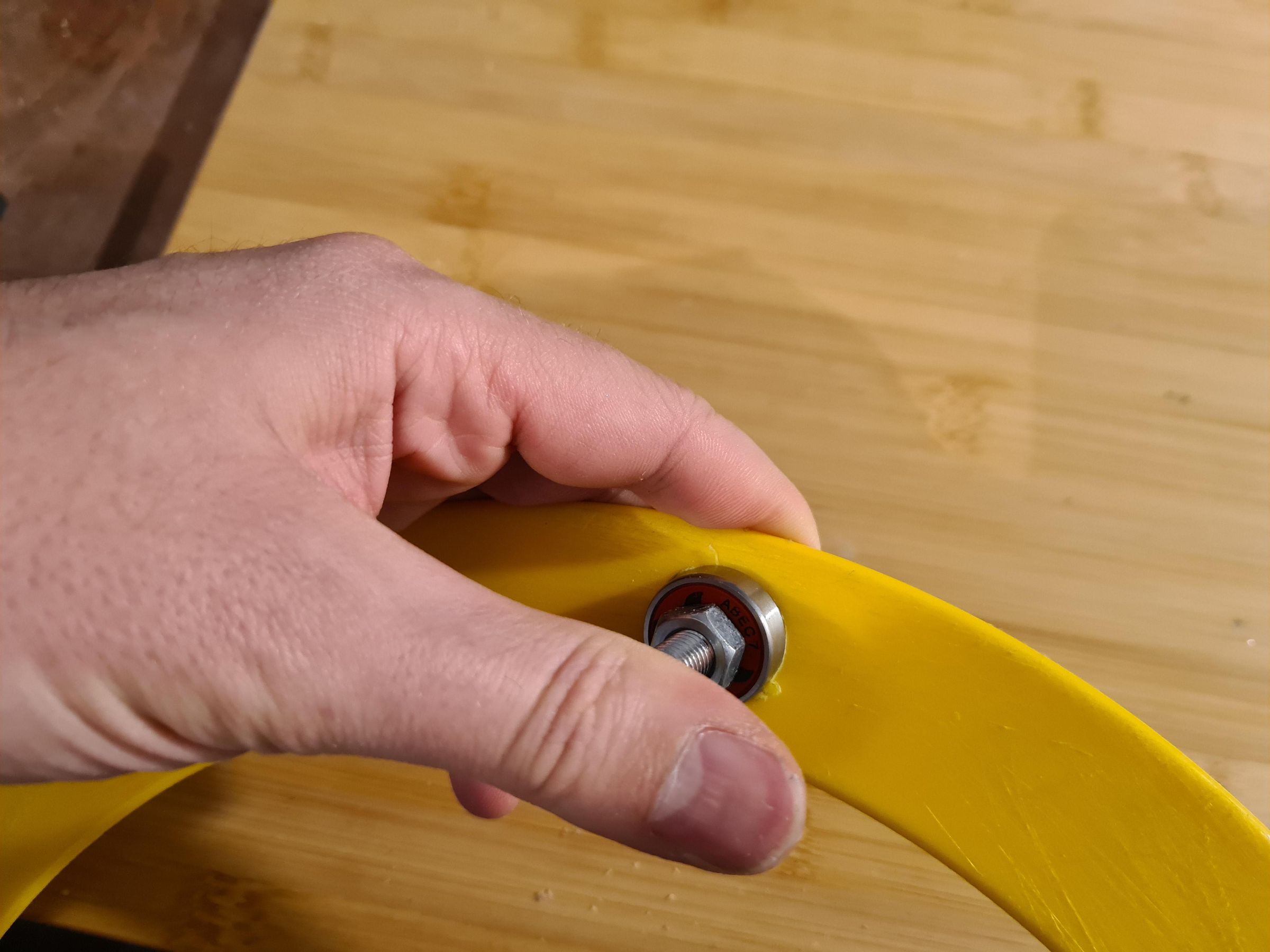 D4E1 Juggle Ring Stick : 7 Steps - Instructables