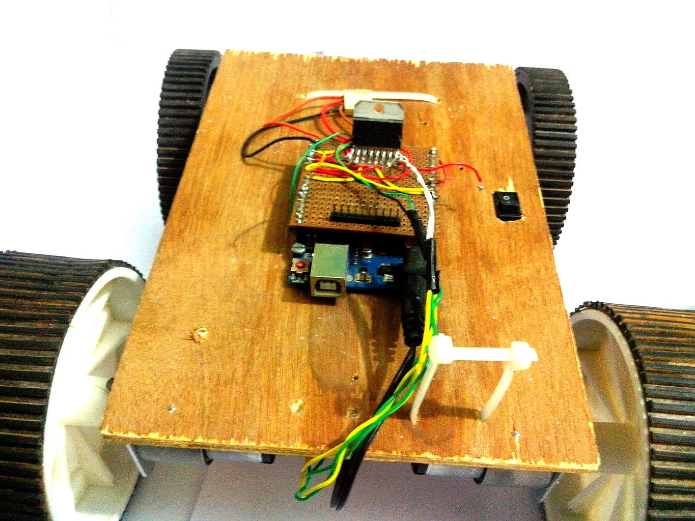 Arduino Robot V2 Fast Also Voice Controlled 11 Steps With Pictures Instructables 4785