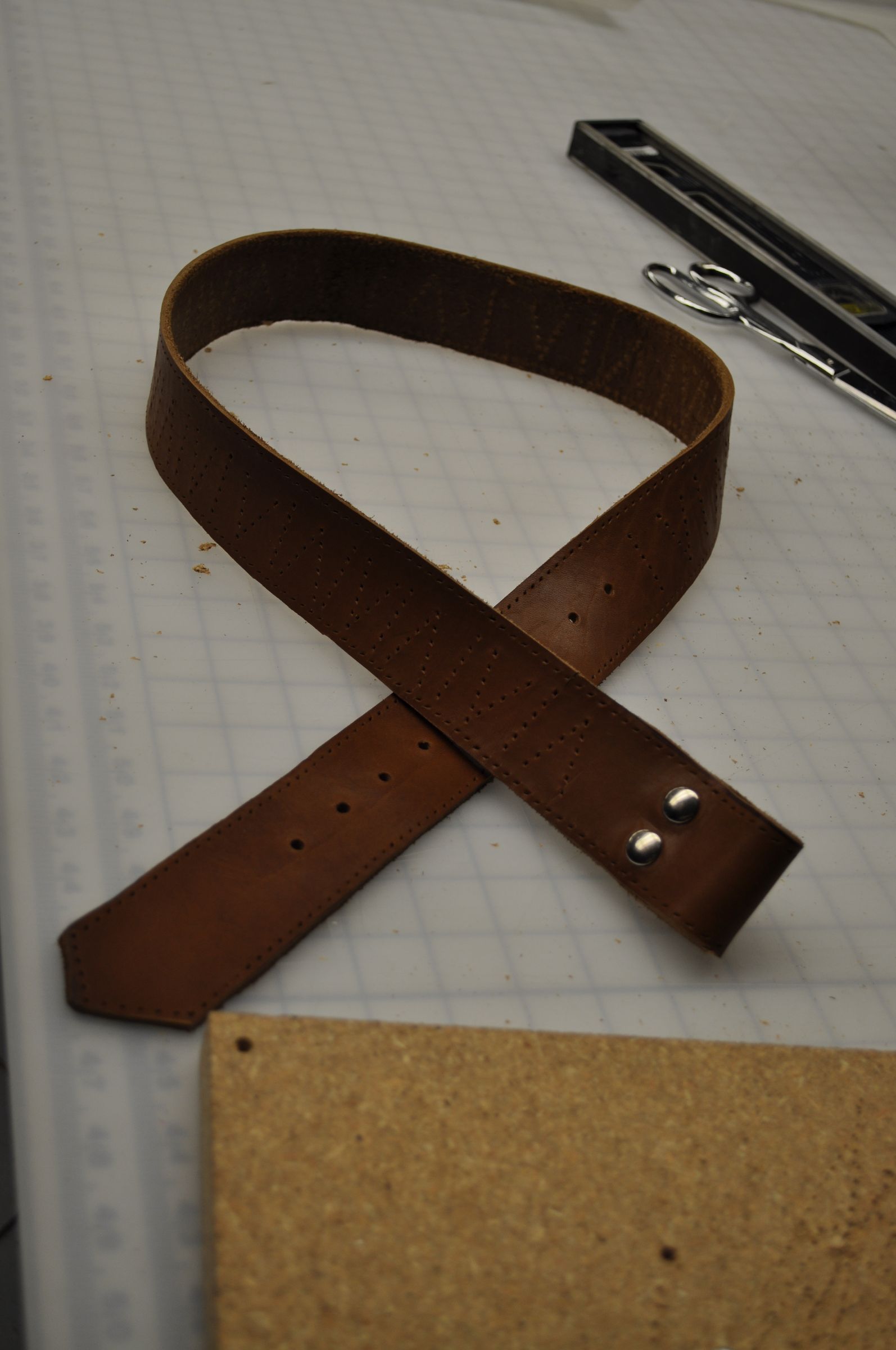 How to Make a Leather Belt : 8 Steps - Instructables