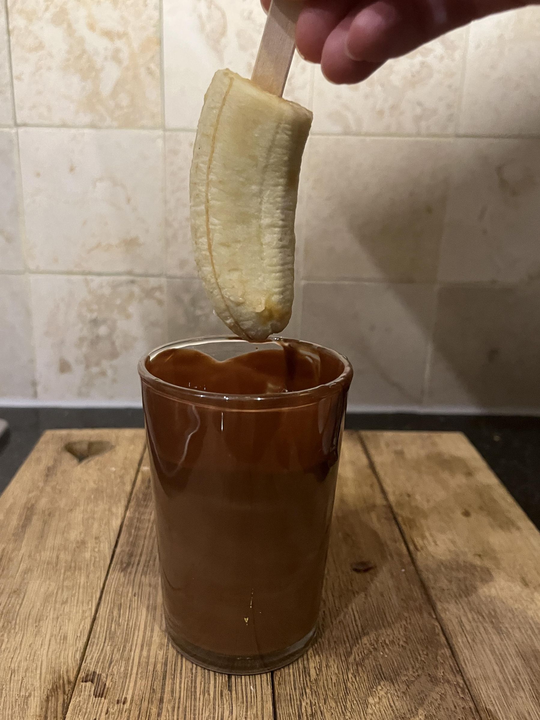 Easy Salted Caramel & Peanut Butter, Chocolate Dipped Banana Popsicles ...