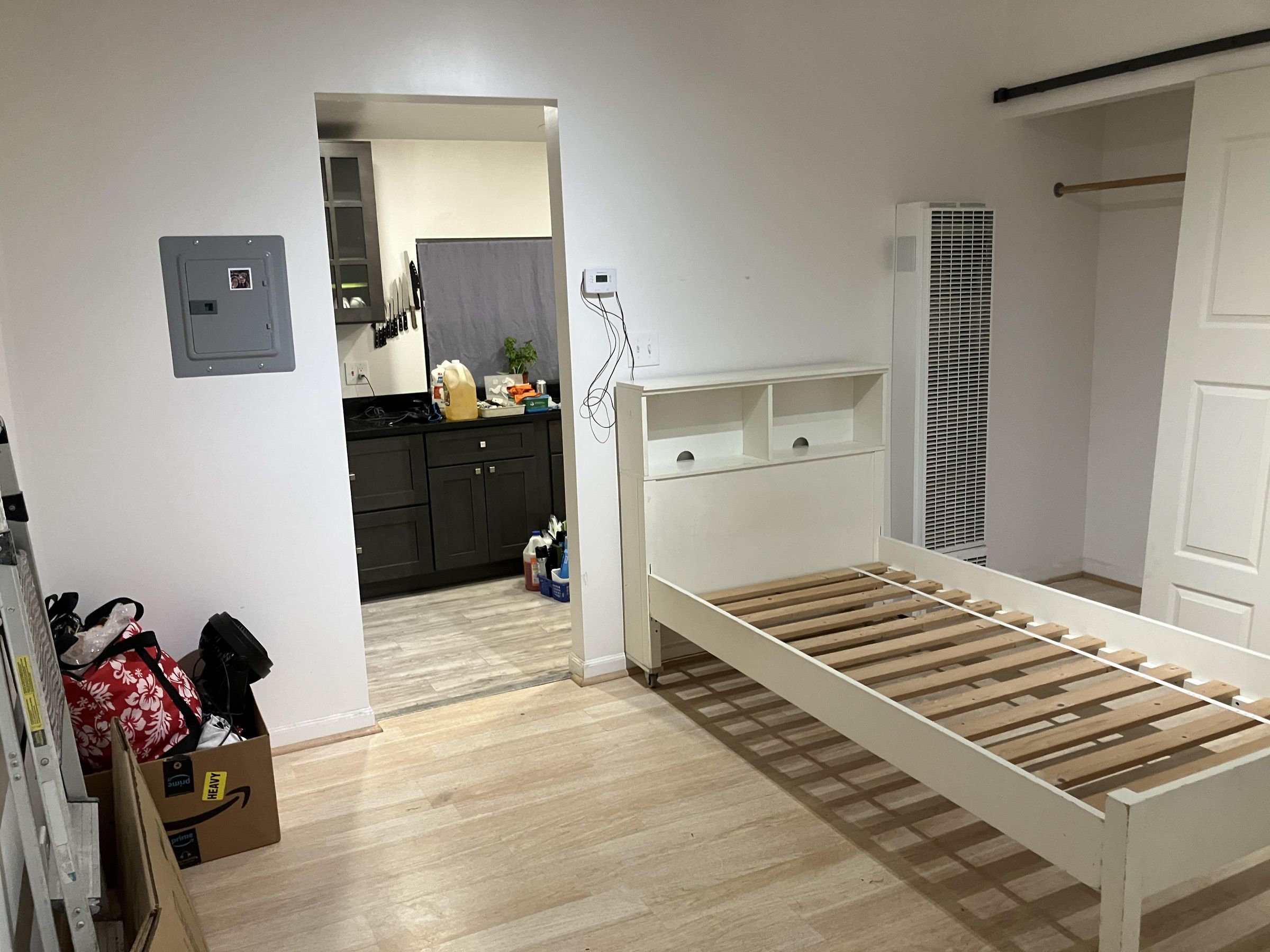 Small Liveable Space From a Half-Size Shipping Container : 10 Steps ...