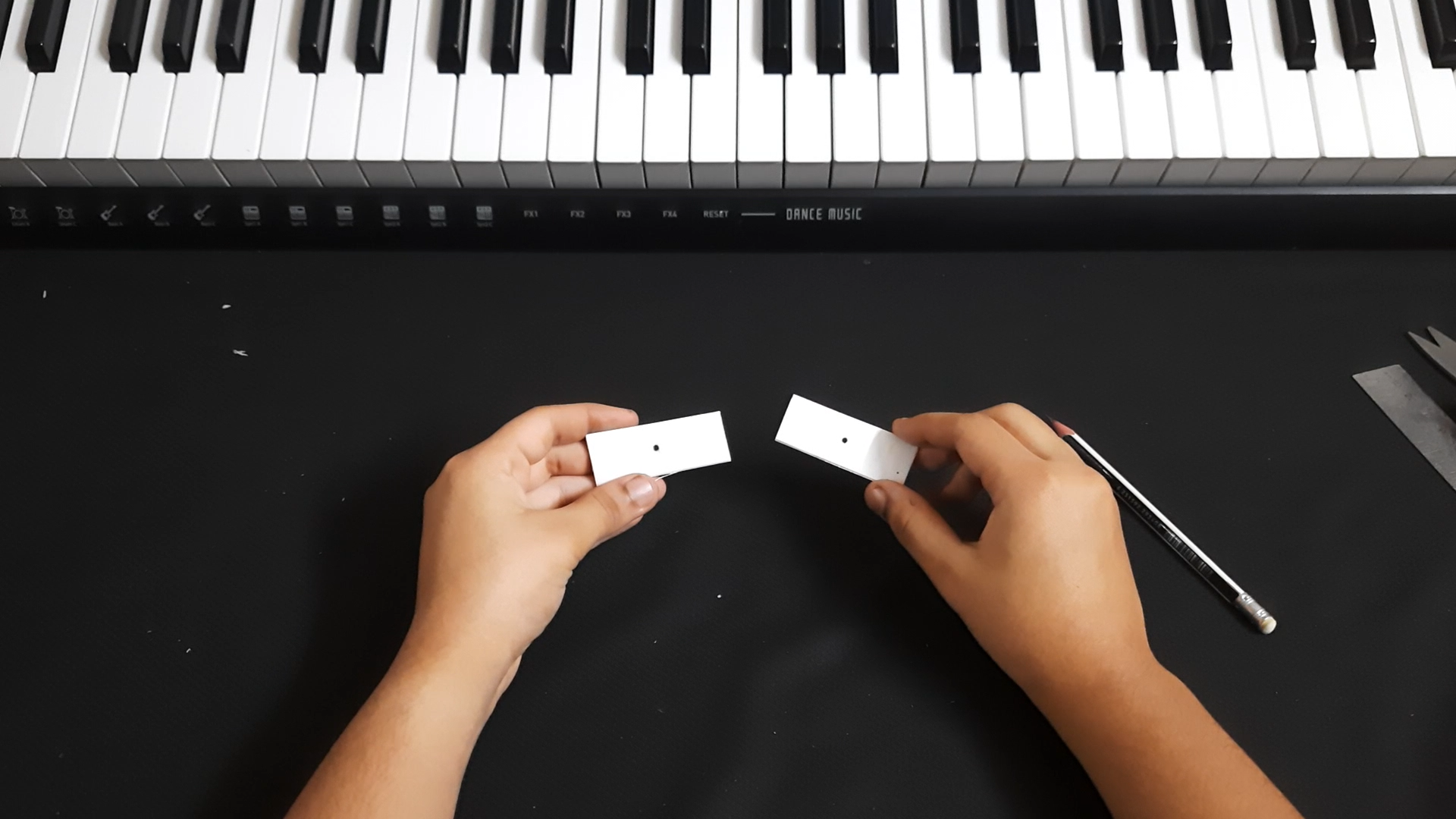 "DIY String Toy Tutorial: How to Make Your Own Fun and Easy String Toys ...