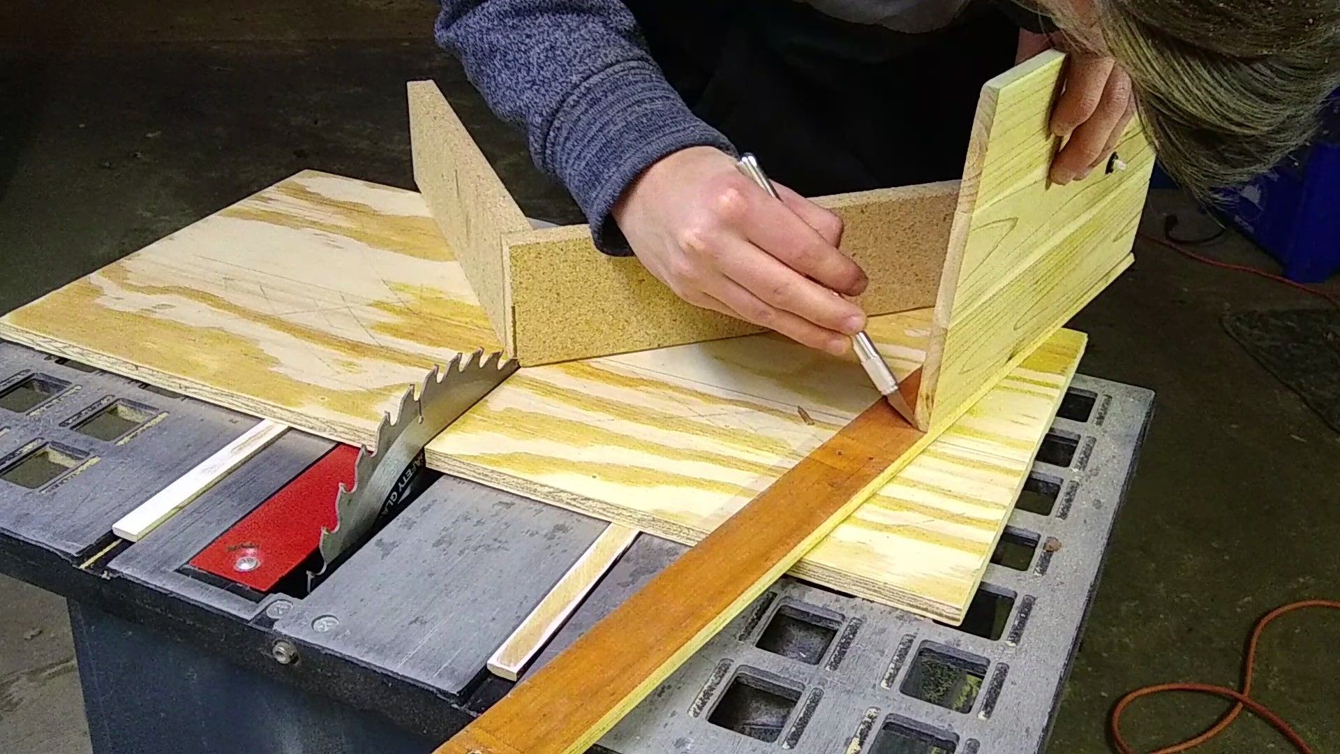 How to Make a Clock : 11 Steps (with Pictures) - Instructables
