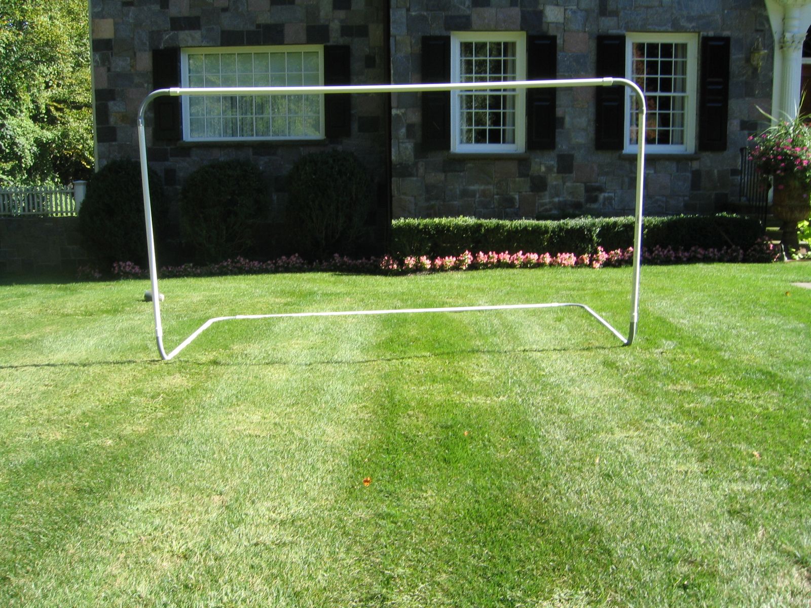 10x5x5 Soccer Goal : 4 Steps - Instructables