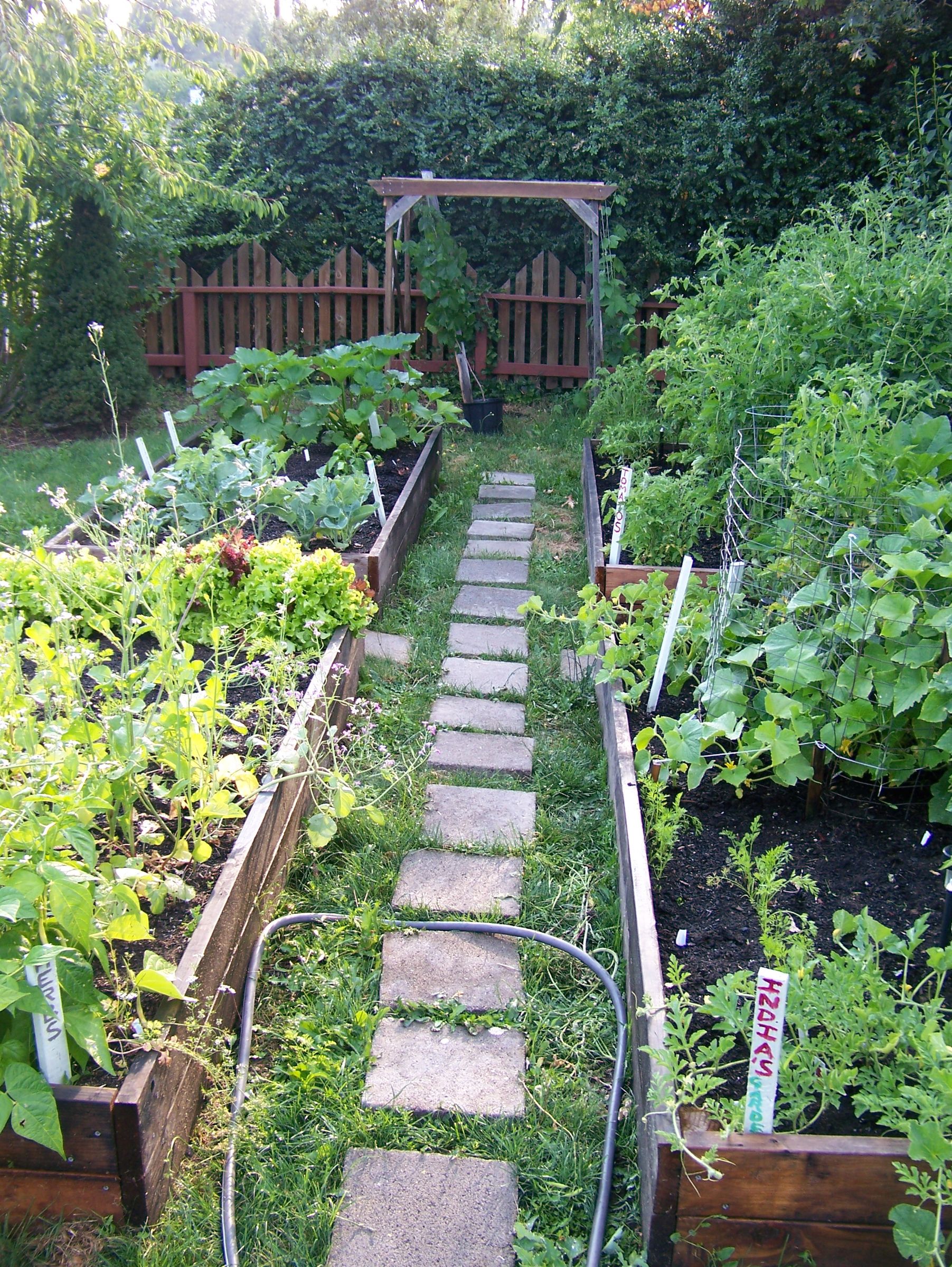 Raised Garden Beds (and More!) From Reclaimed Wood : 8 Steps (with ...