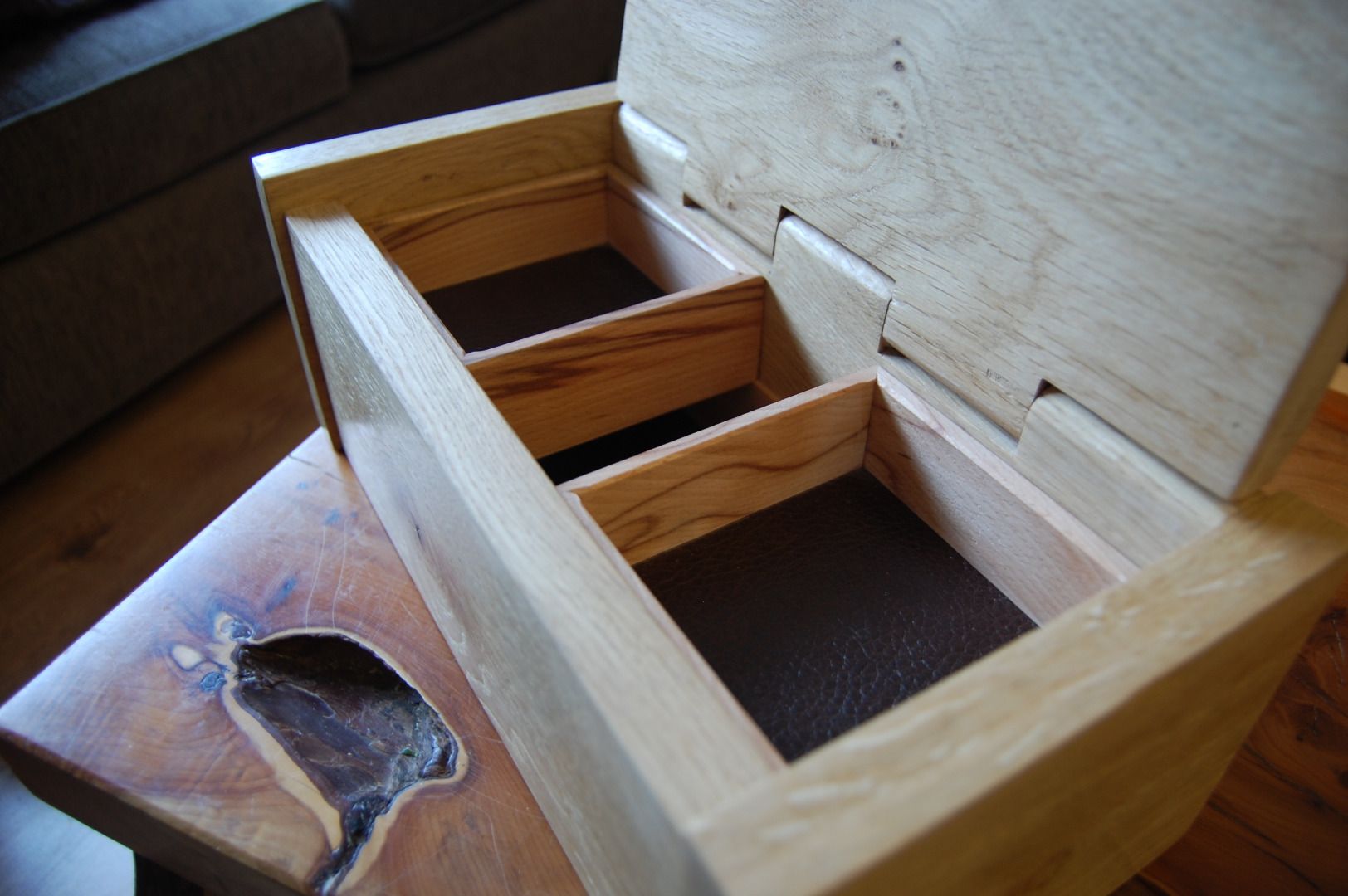Jewelry Box With Intergral Hinge : 6 Steps (with Pictures) - Instructables