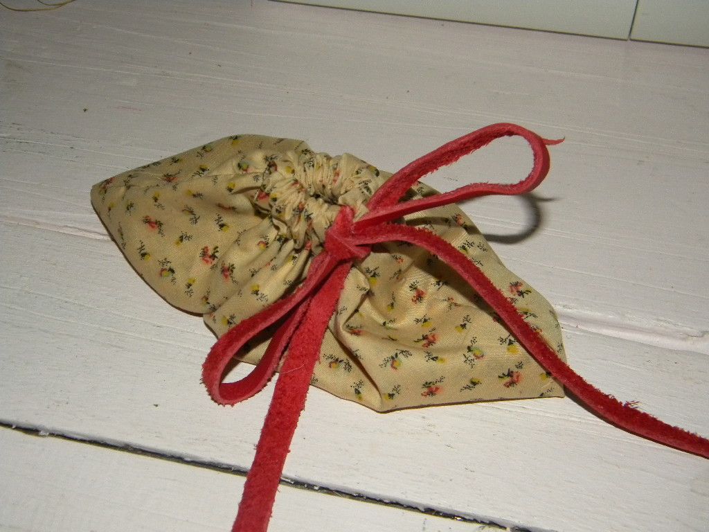 The Lucky Pouch : 7 Steps - Instructables