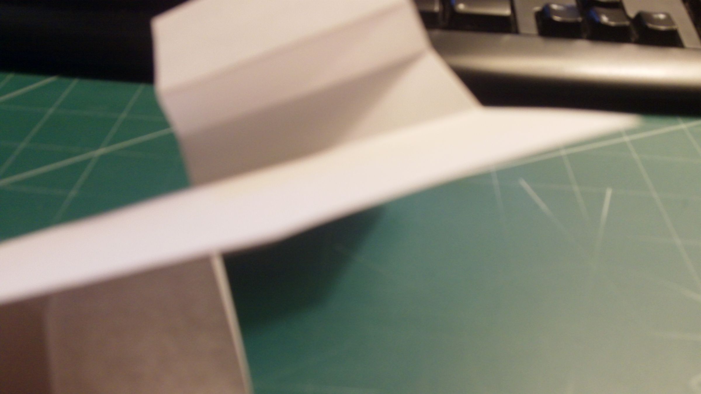How to Make an "Electronic Warfare" Tail for Your Paper Airplane : 5 ...