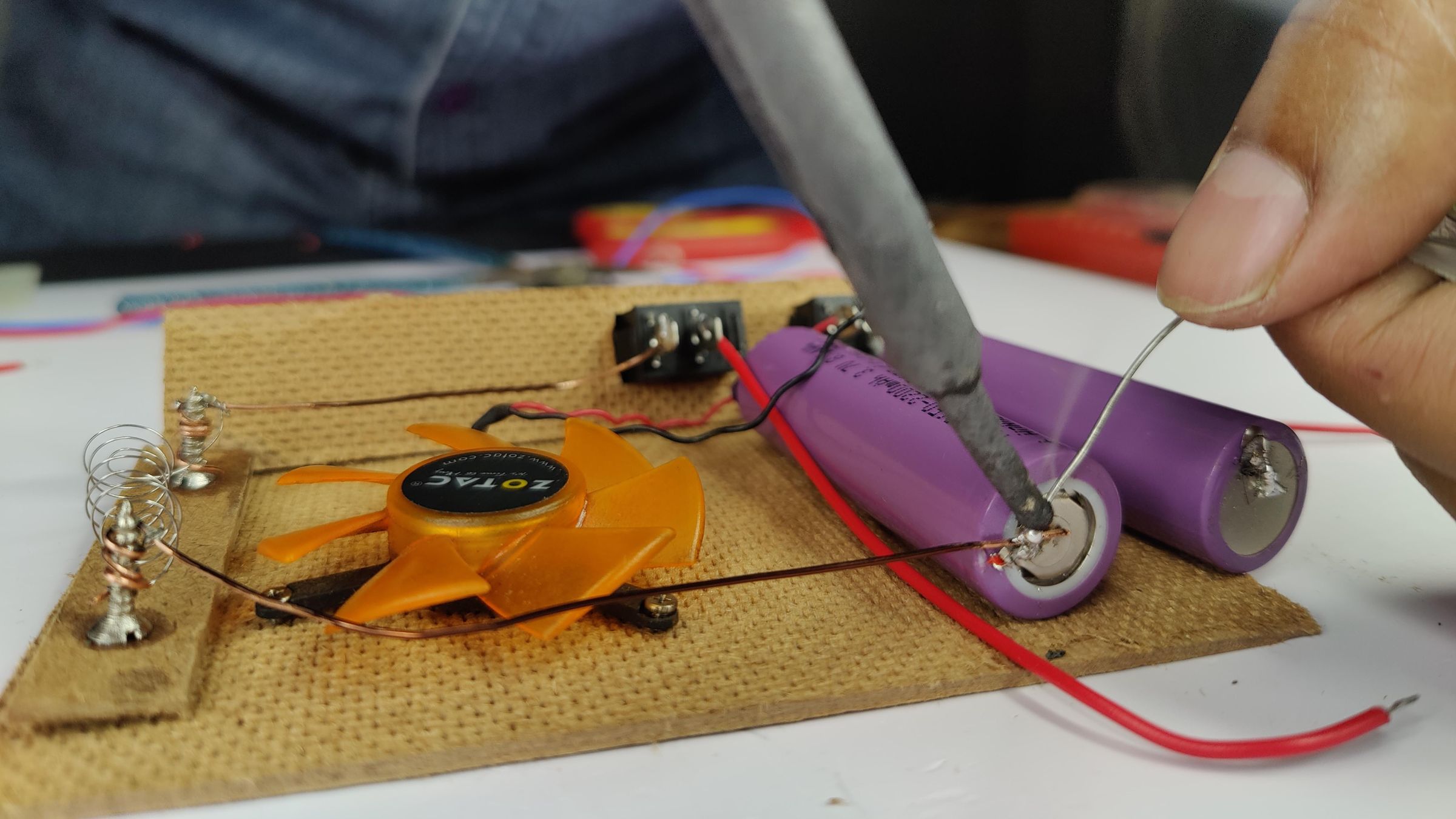 Warmee - Safe Heat Anywhere (Portable Pocket Heater) : 5 Steps (with ...