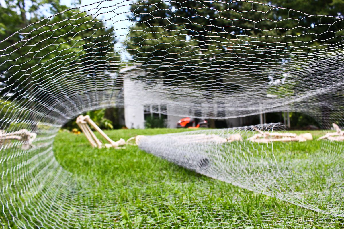 The Build of a Giant Spider : 7 Steps (with Pictures) - Instructables