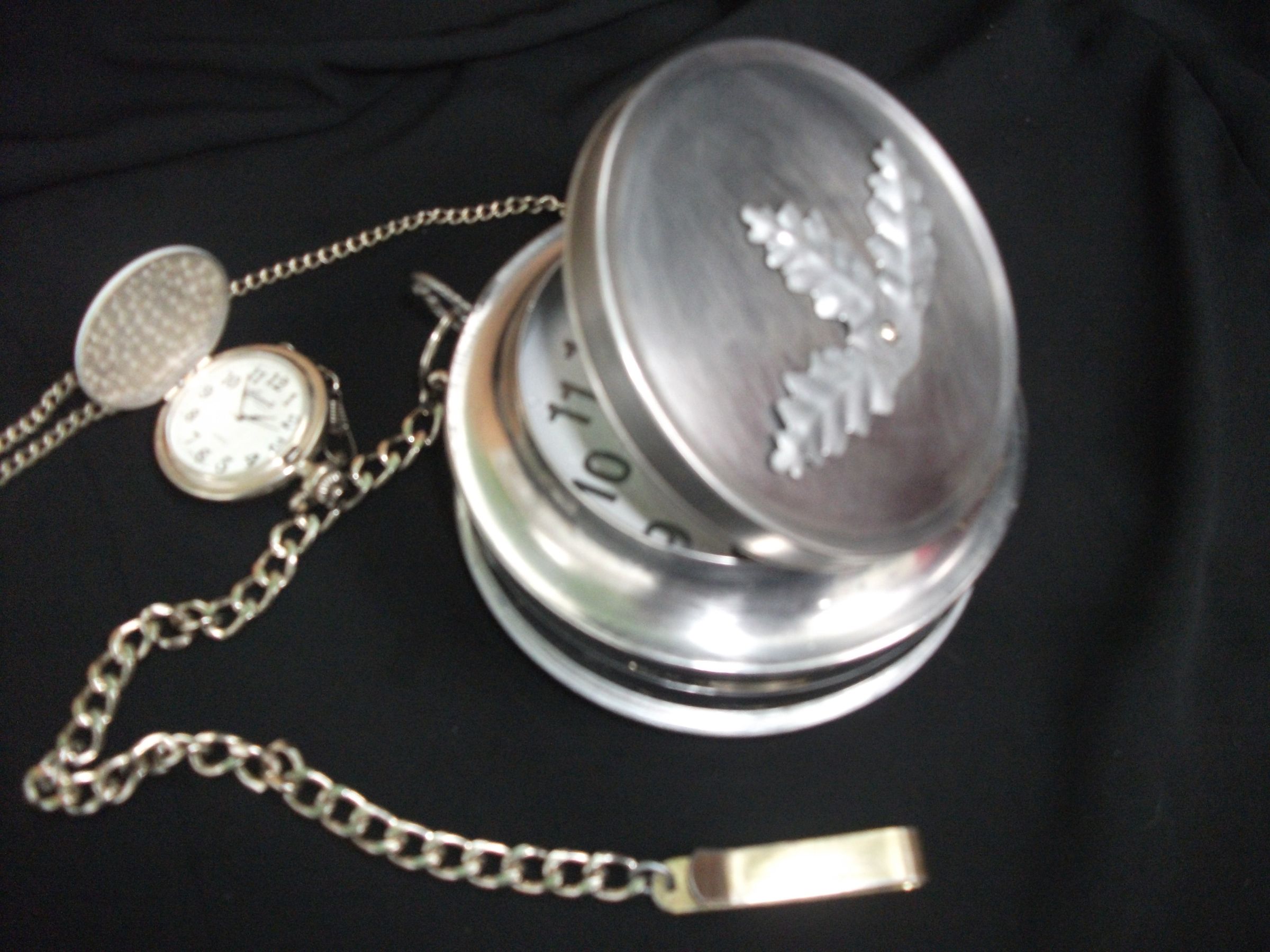 Oversized Pocket Watch : 8 Steps (with Pictures) - Instructables