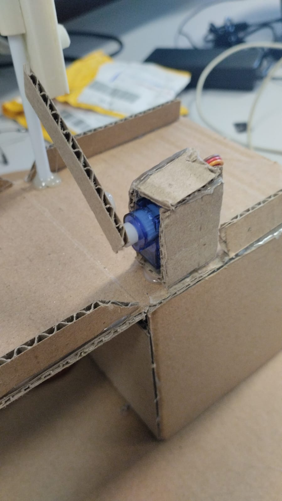 Ponte Basculante : 7 Steps - Instructables