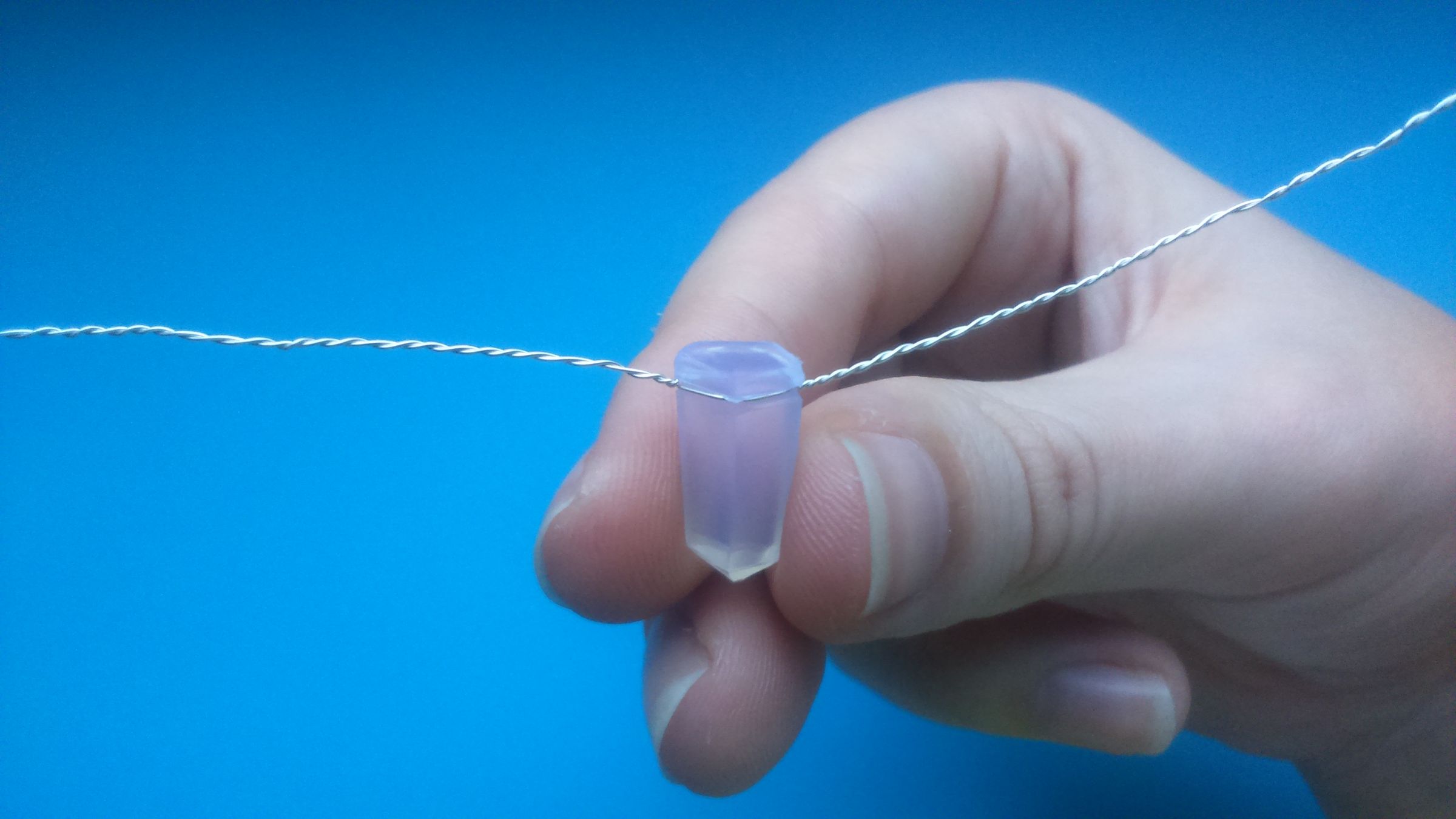 Hot Glue Stick Crystals! : 4 Steps (with Pictures) - Instructables