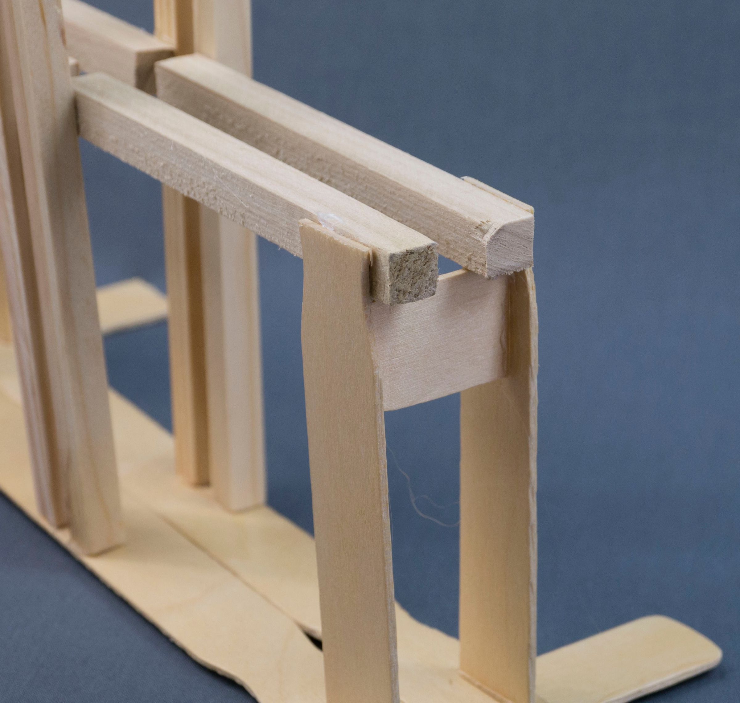 The Floating Arm Trebuchet : 9 Steps (with Pictures) - Instructables