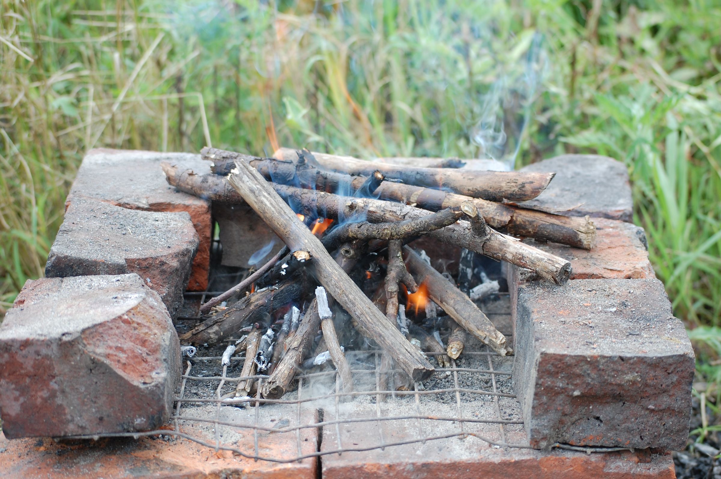 Simple Forge From Red House Bricks : 10 Steps (with Pictures ...