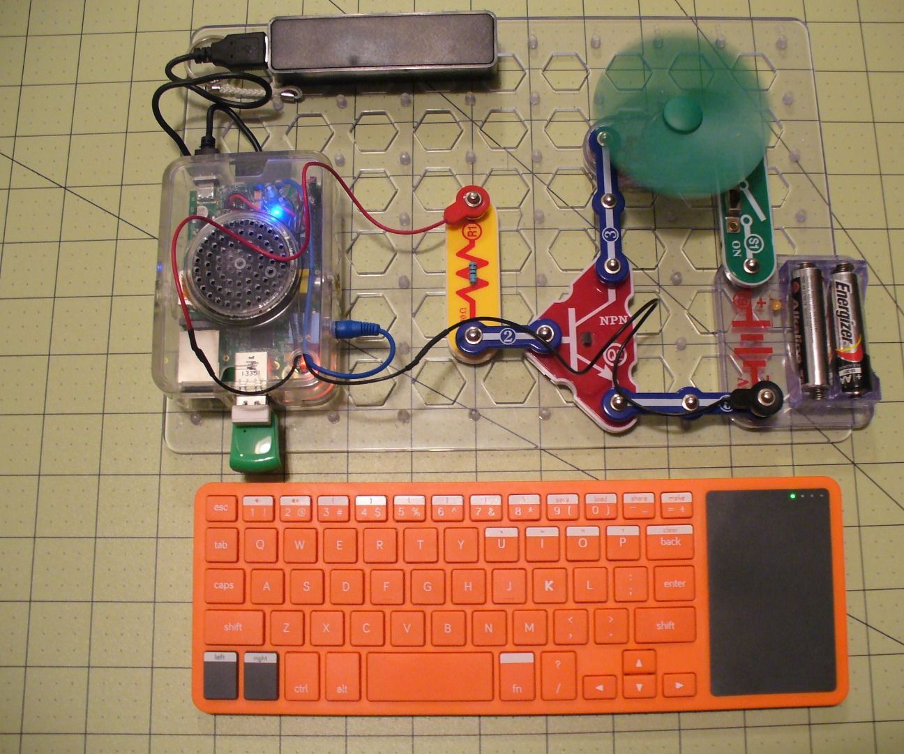 Variable Speed Fan With Snap Circuits, Kano Computer : 4 Steps (with ...