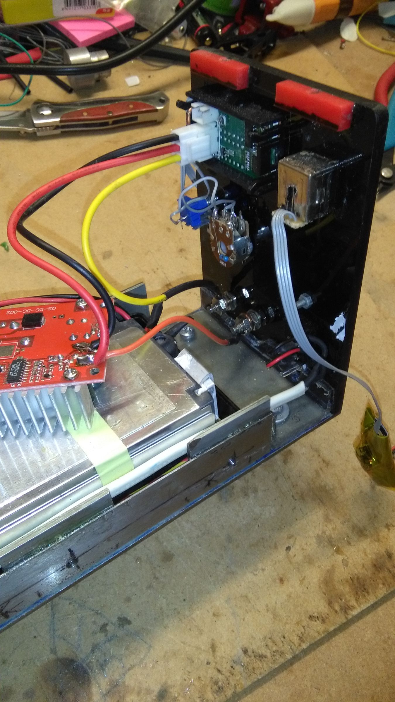 DIY Adjustable Bench Power Supply Build : 4 Steps (with Pictures ...