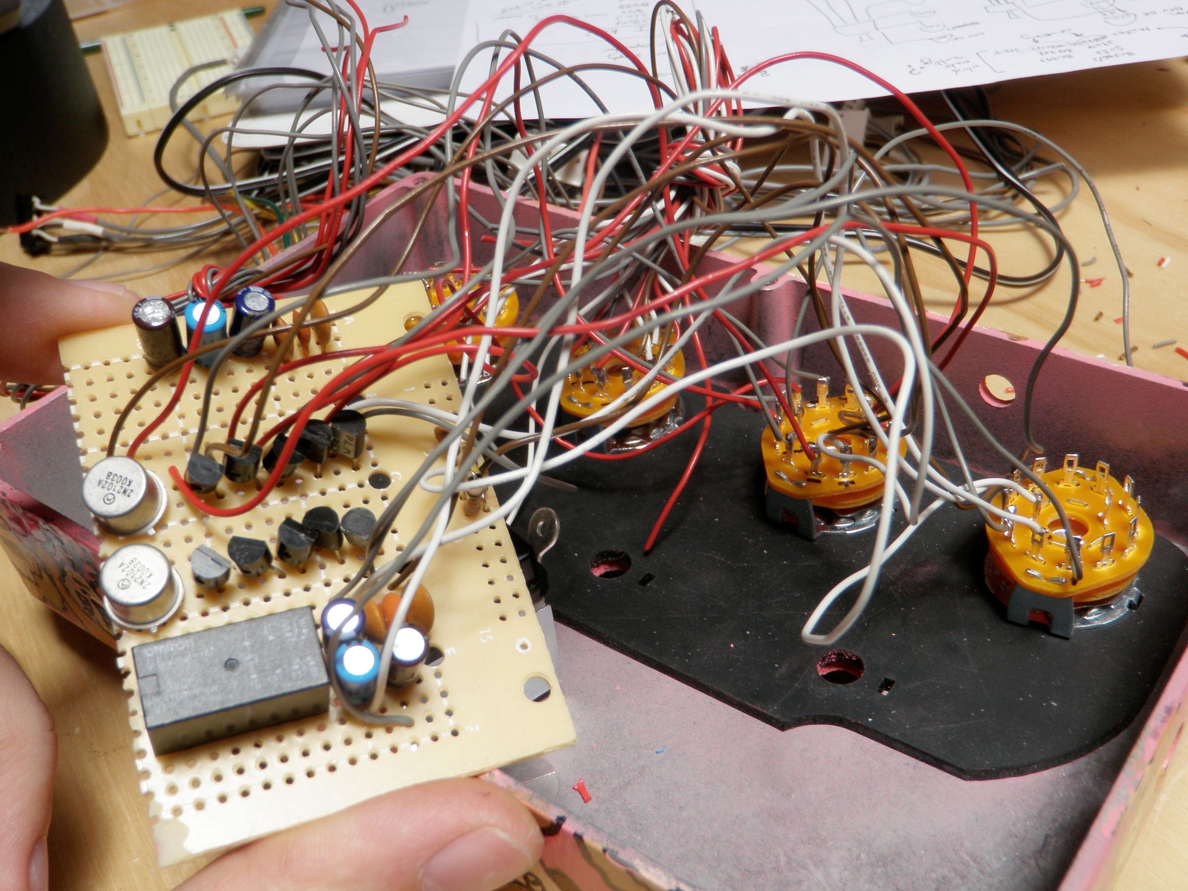 The Fuzz of 1000 Faces : 16 Steps (with Pictures) - Instructables