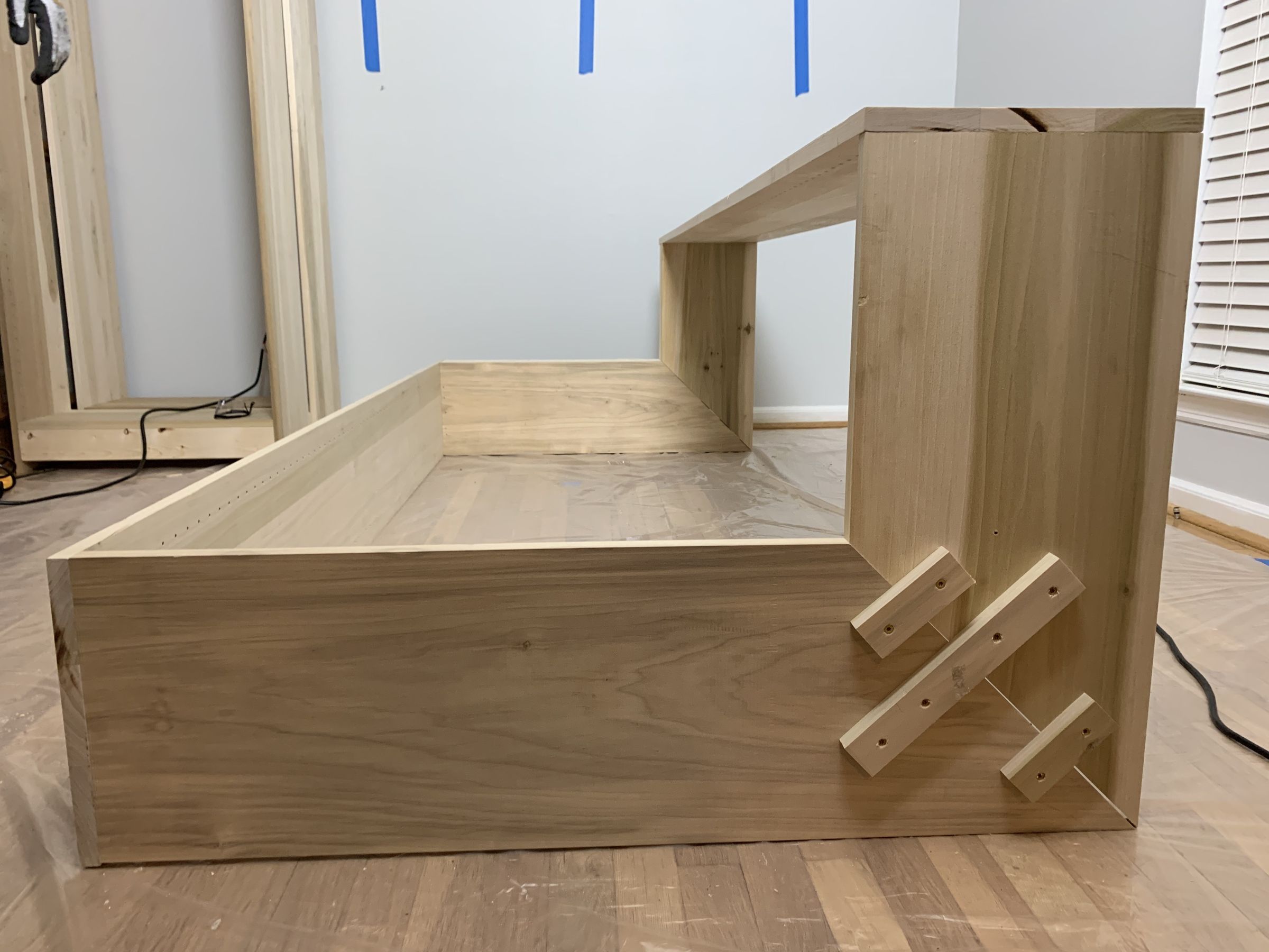 Build Your Own Hardwood Built-In Bookcases! : 8 Steps (with Pictures ...