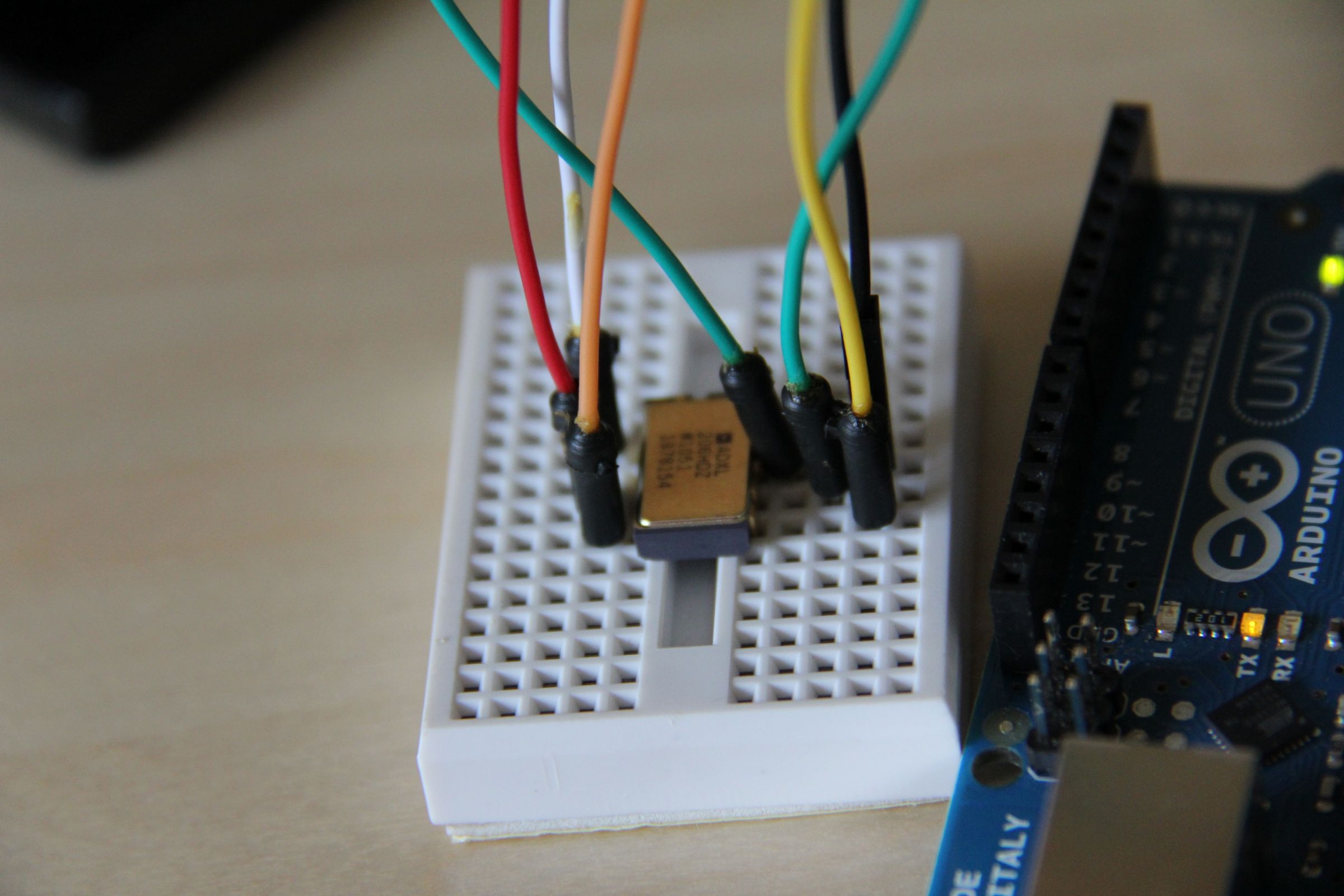 ADXL206 Dual-Axis Accelerometer : 4 Steps - Instructables