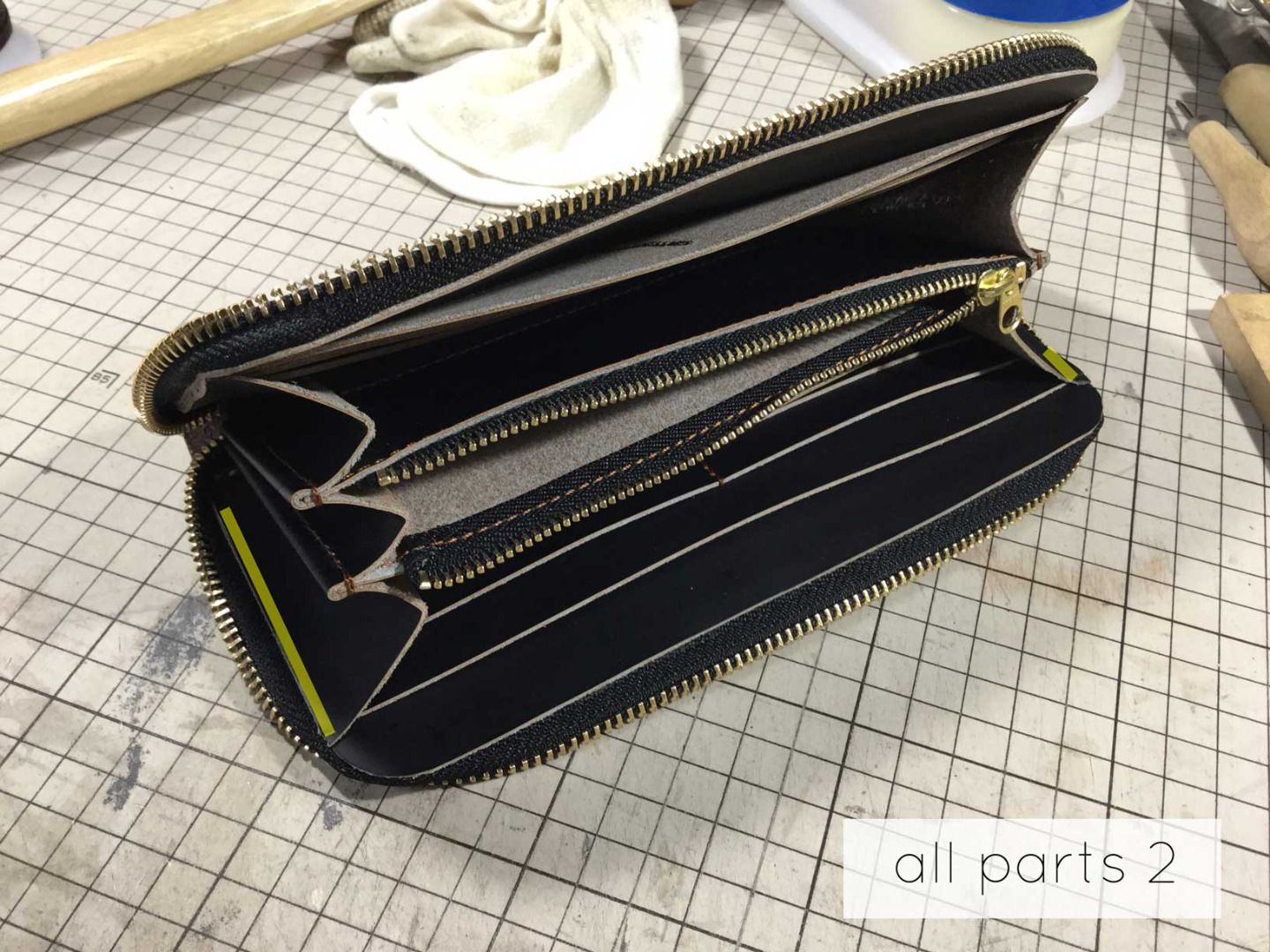 Round Zipper Wallet With Pattern : 8 Steps (with Pictures) - Instructables