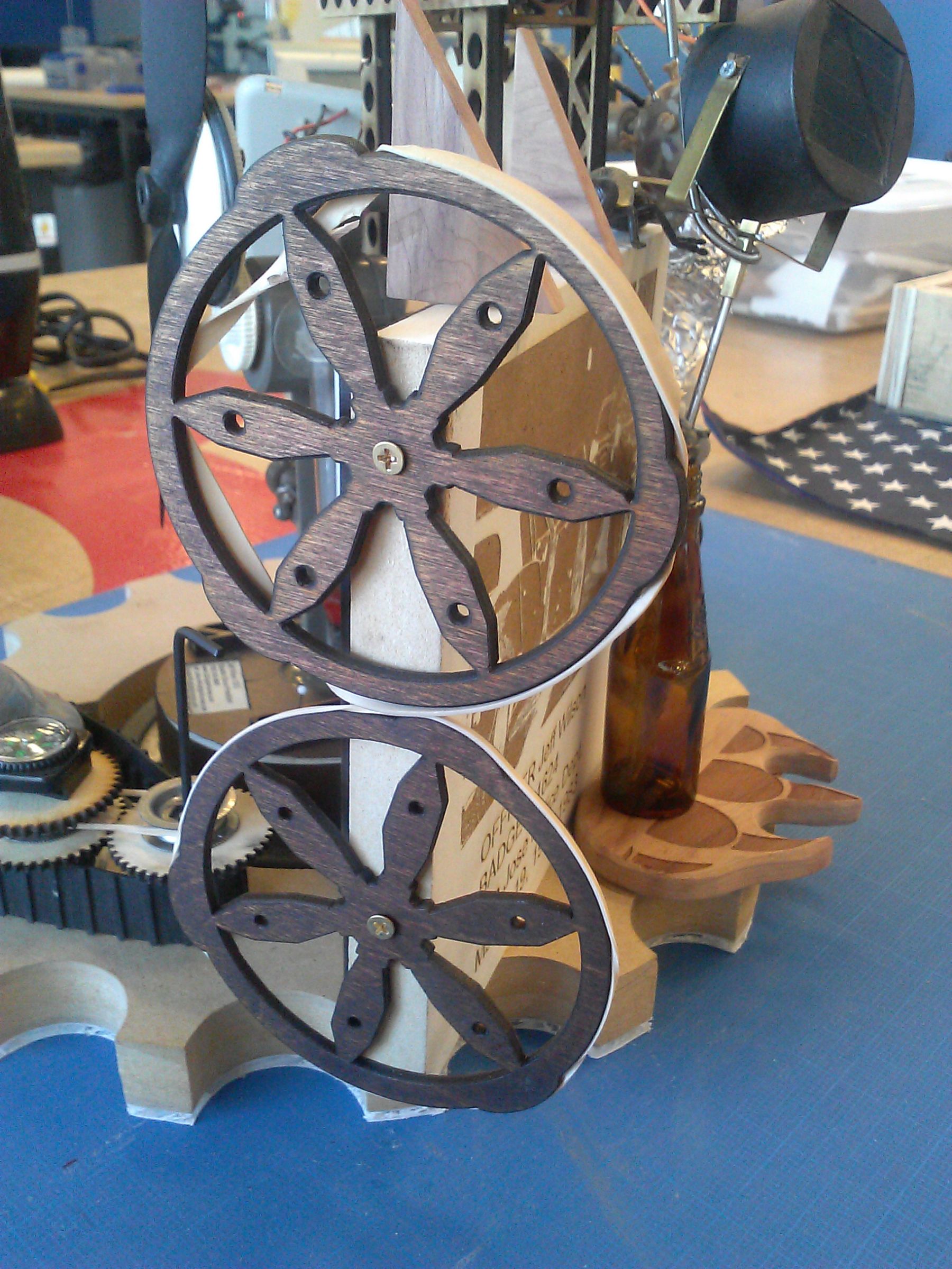 Building an 'Interocitor'-An Alien Communication Device Steampunk ...
