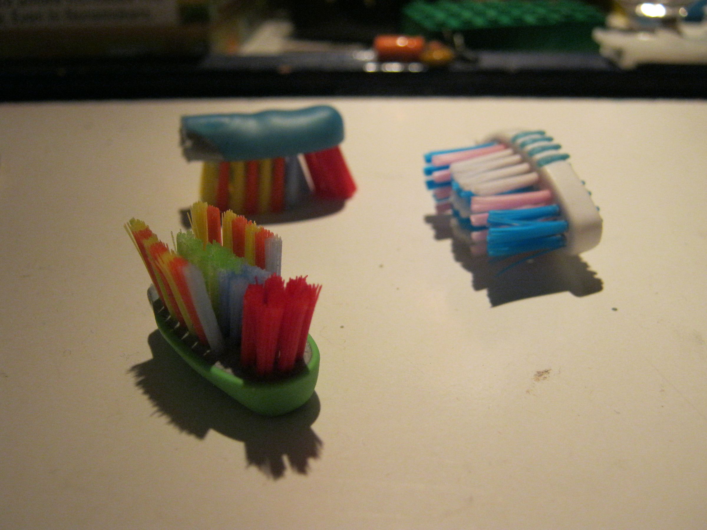 Bristle Bot 2.0 : 6 Steps - Instructables
