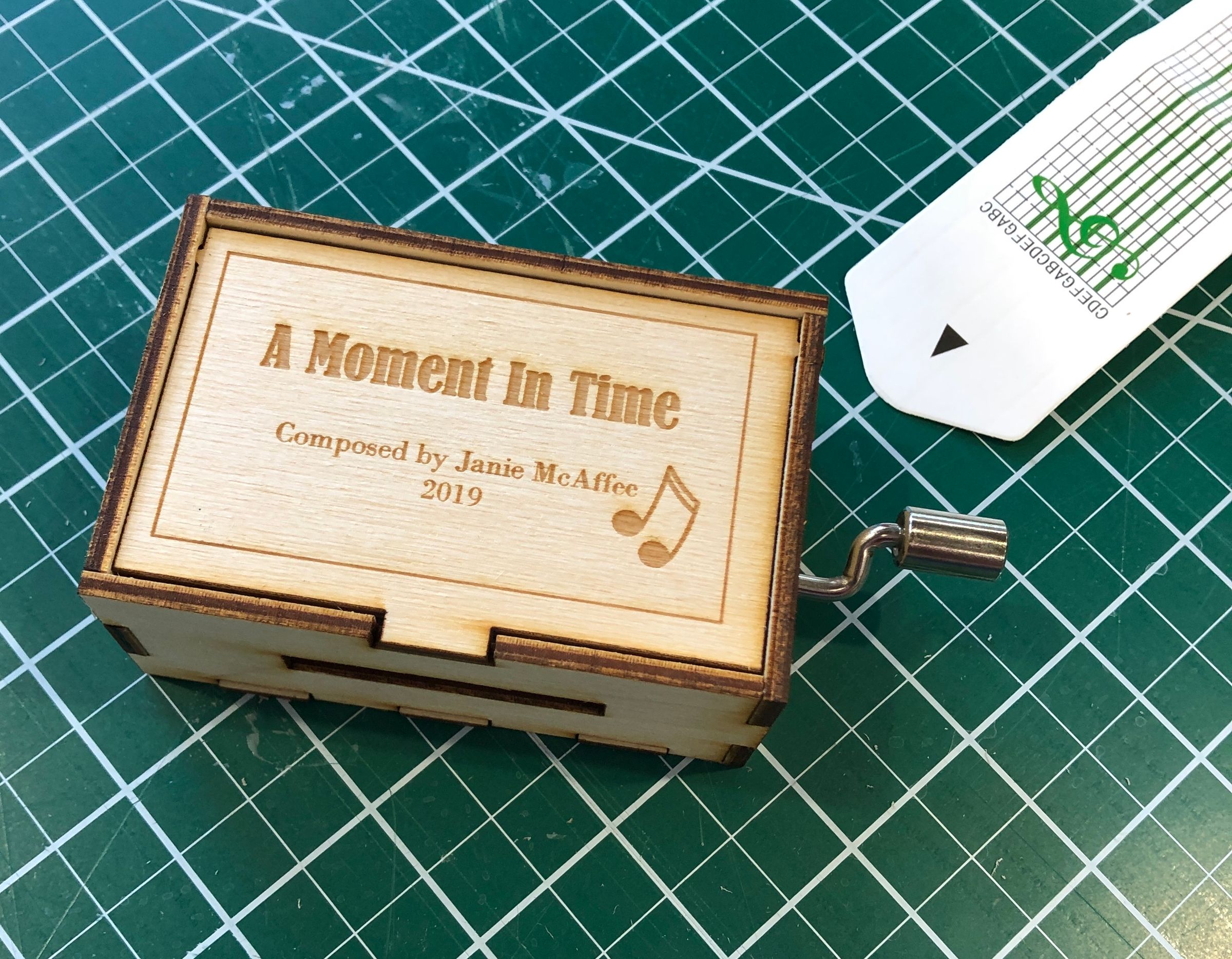 Laser Cut Music Box for Custom Composition : 6 Steps - Instructables