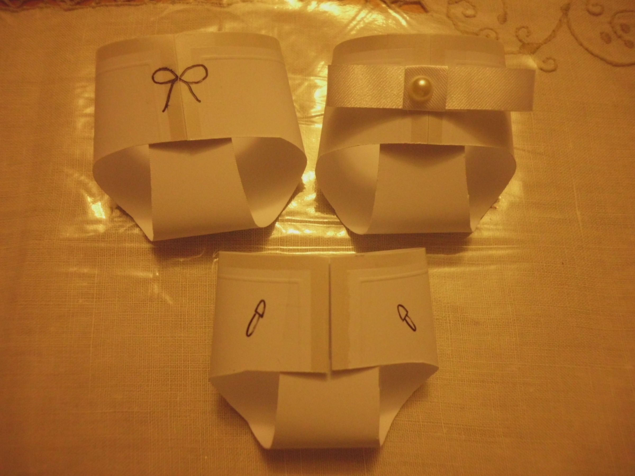 Diaper Favors : 3 Steps - Instructables