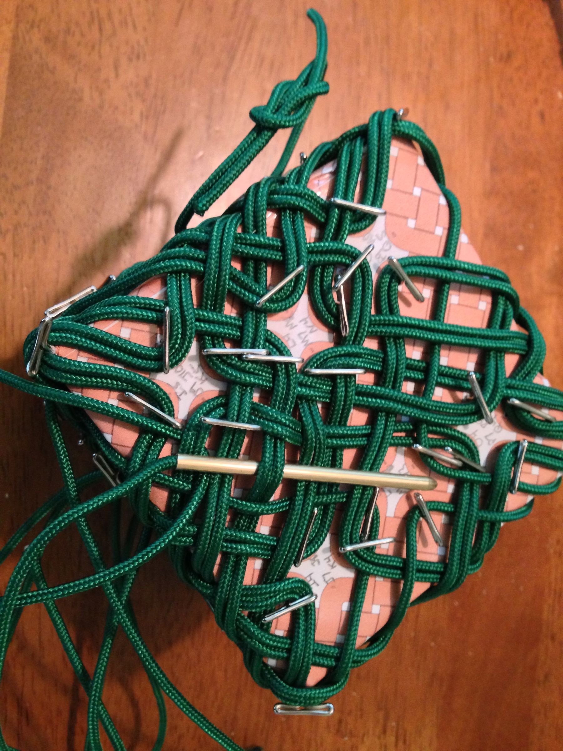 Turk's Head Dice : 10 Steps (with Pictures) - Instructables