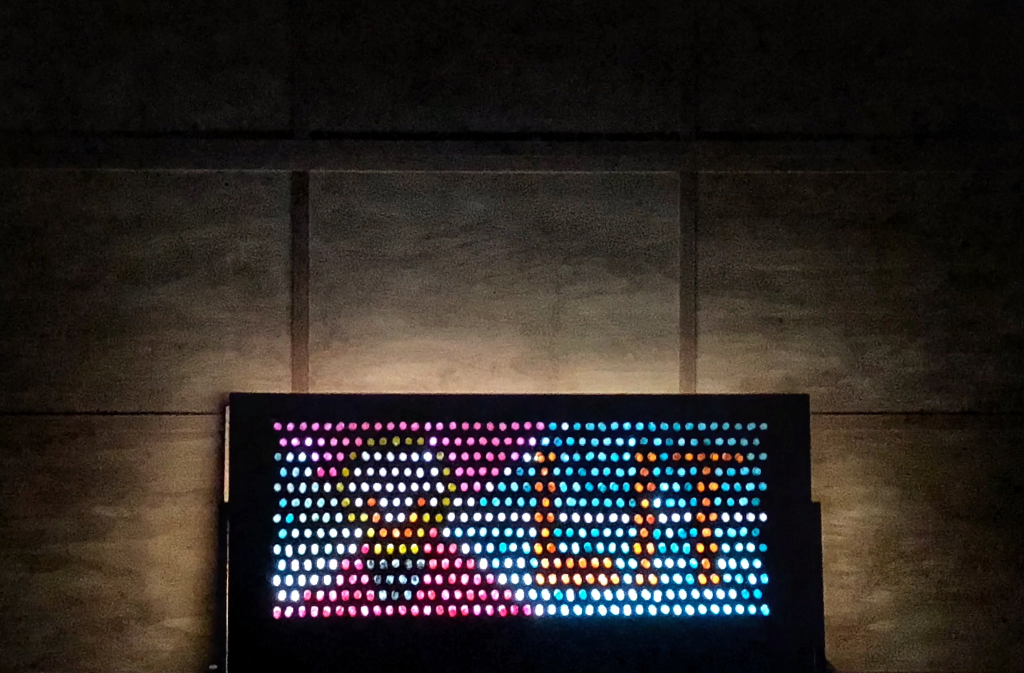 Giant 4x8ft Lite Brite! : 9 Steps (with Pictures) - Instructables