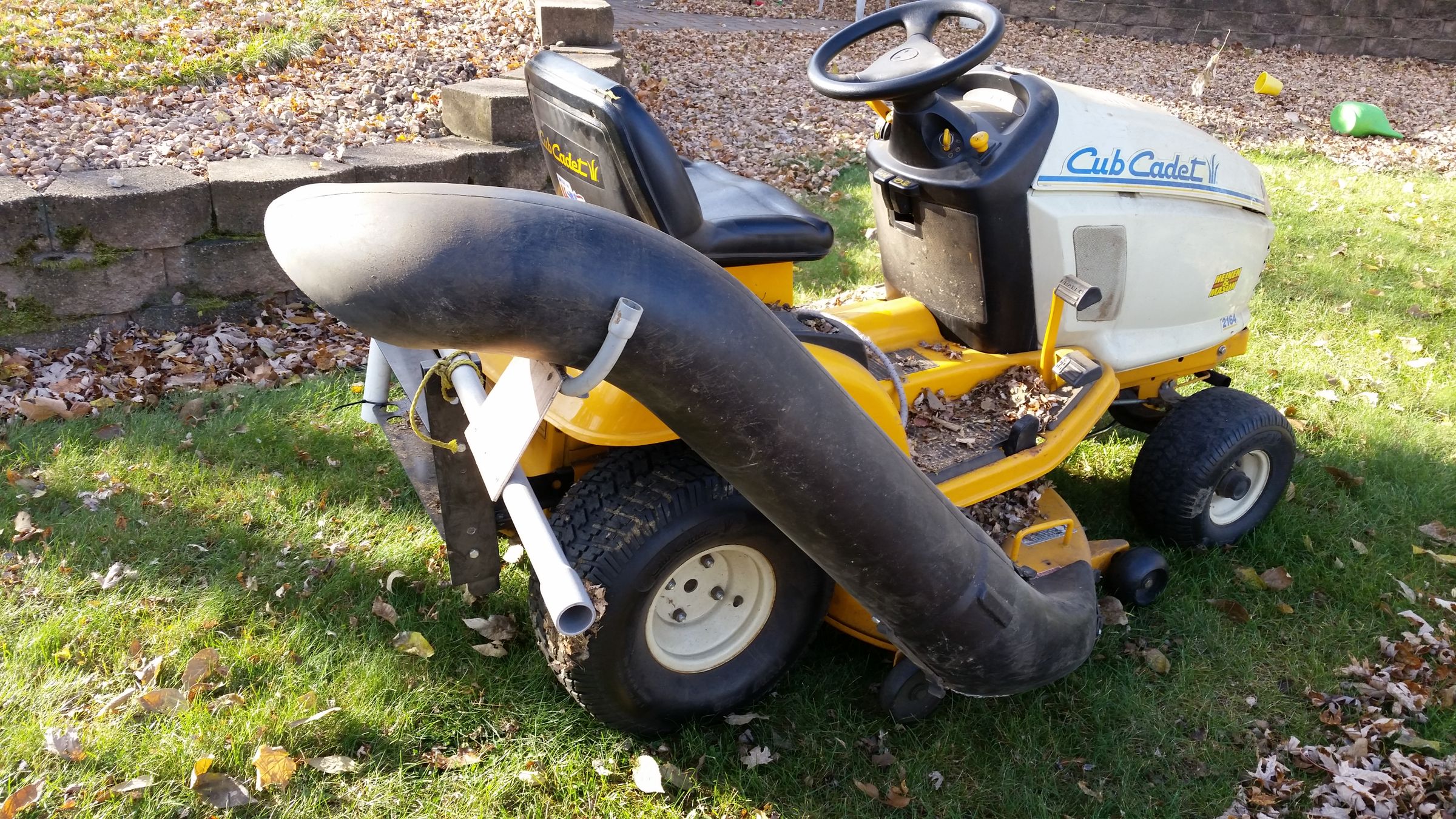 Tarp Leaf Bagging System : 5 Steps (with Pictures) - Instructables