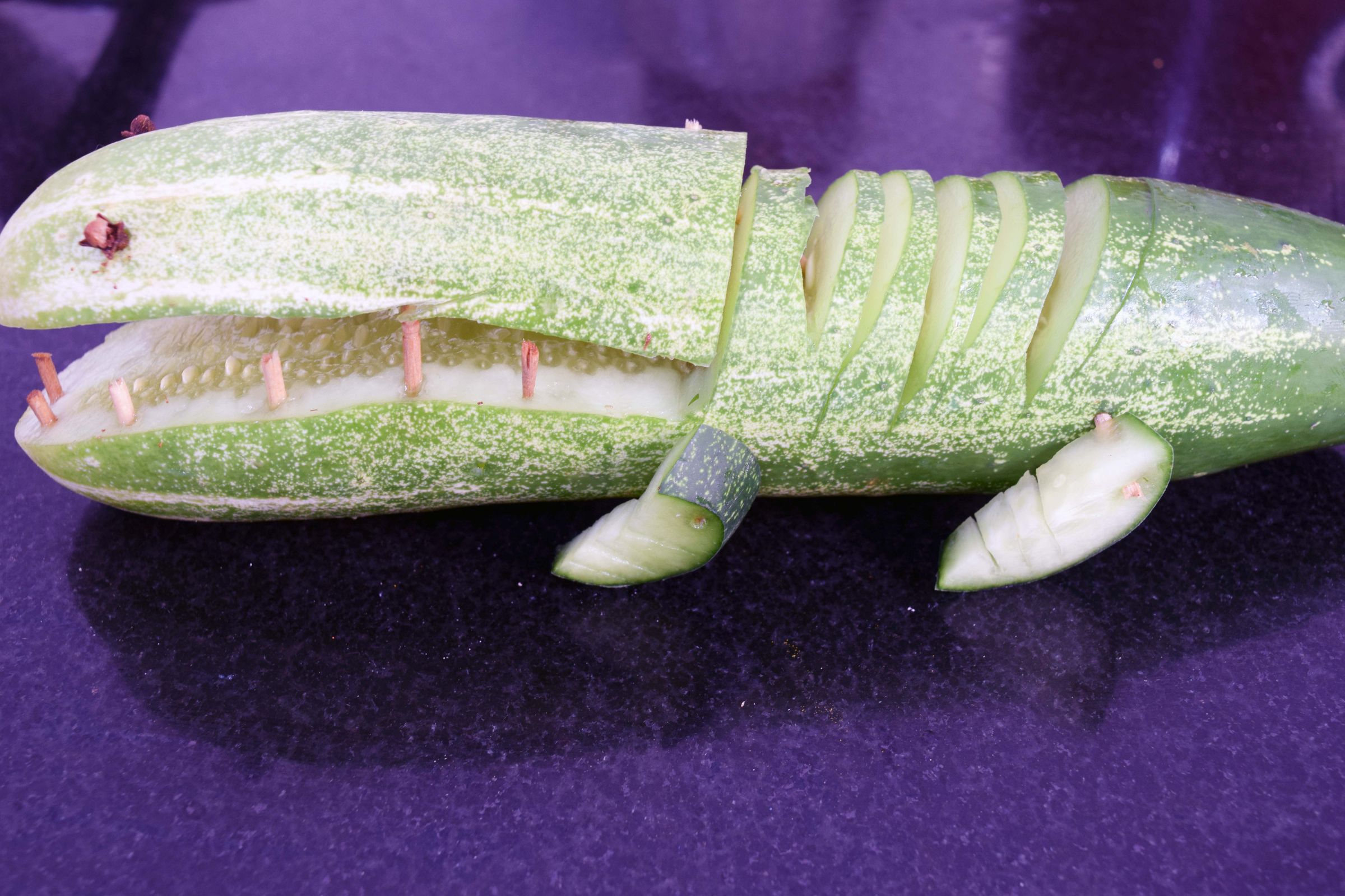 Cucumber Crocodile : 5 Steps - Instructables