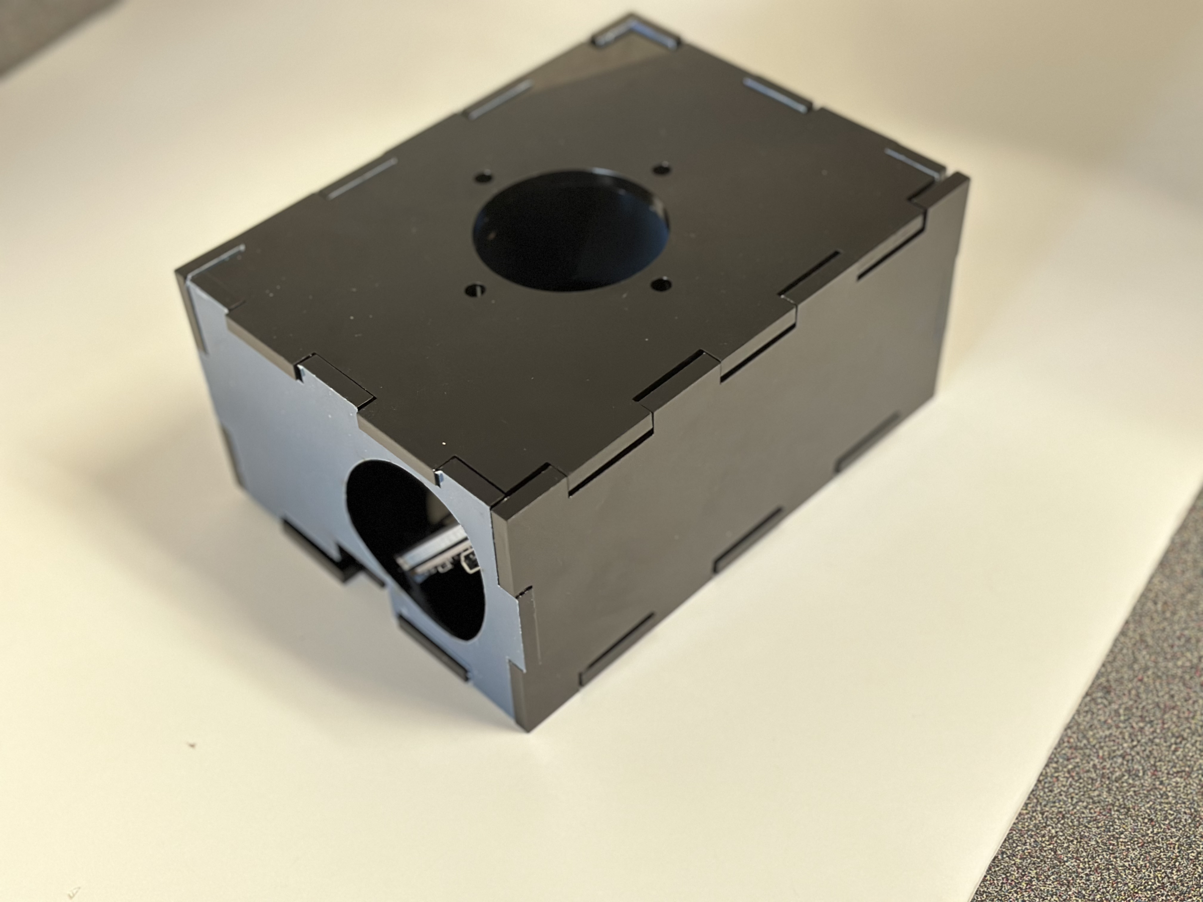 Polar Bloom Box: Adjustable Kaleidoscope-Inspired Box of Polarized ...