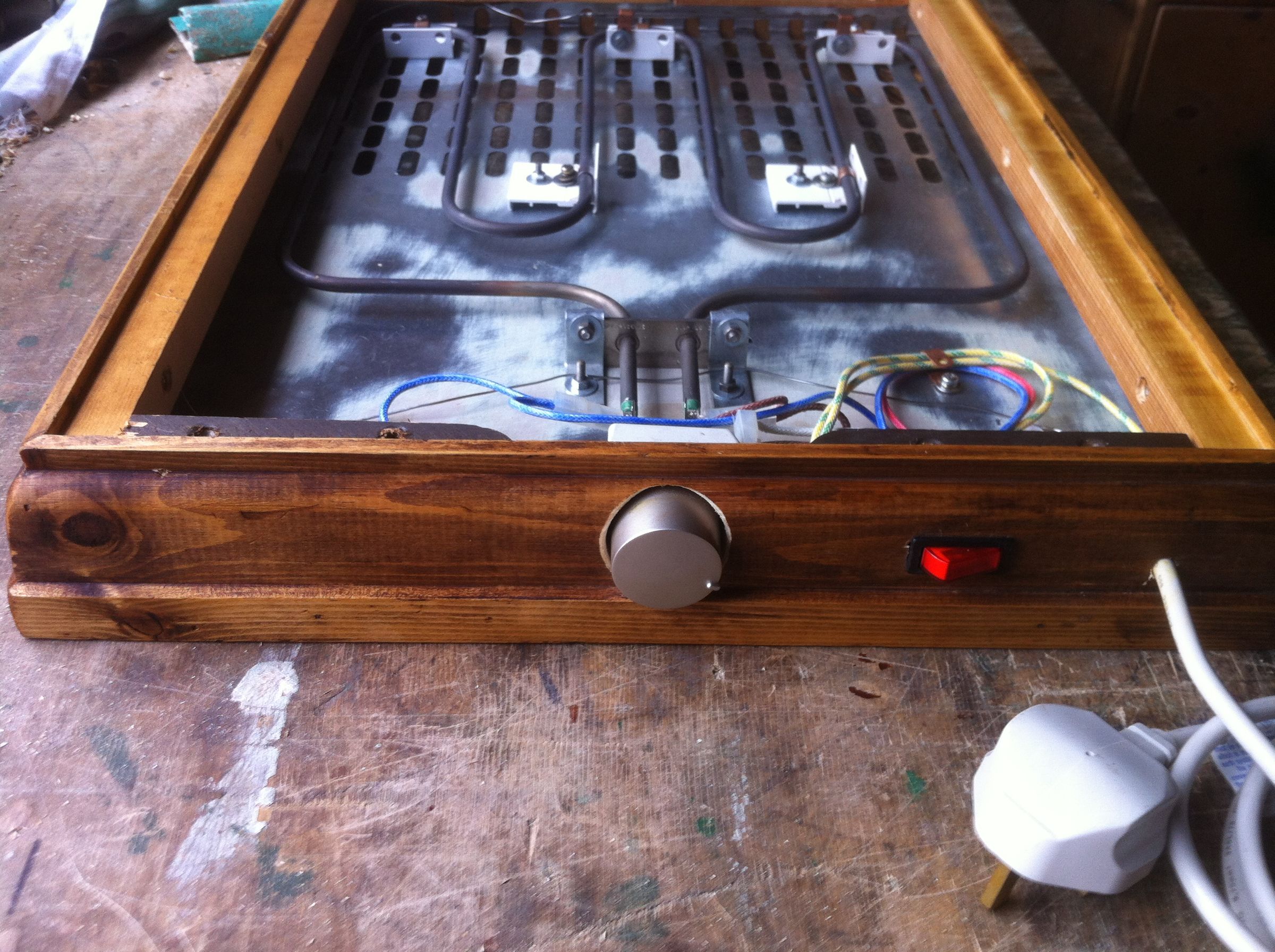 Heated Drawing Board - Instructables