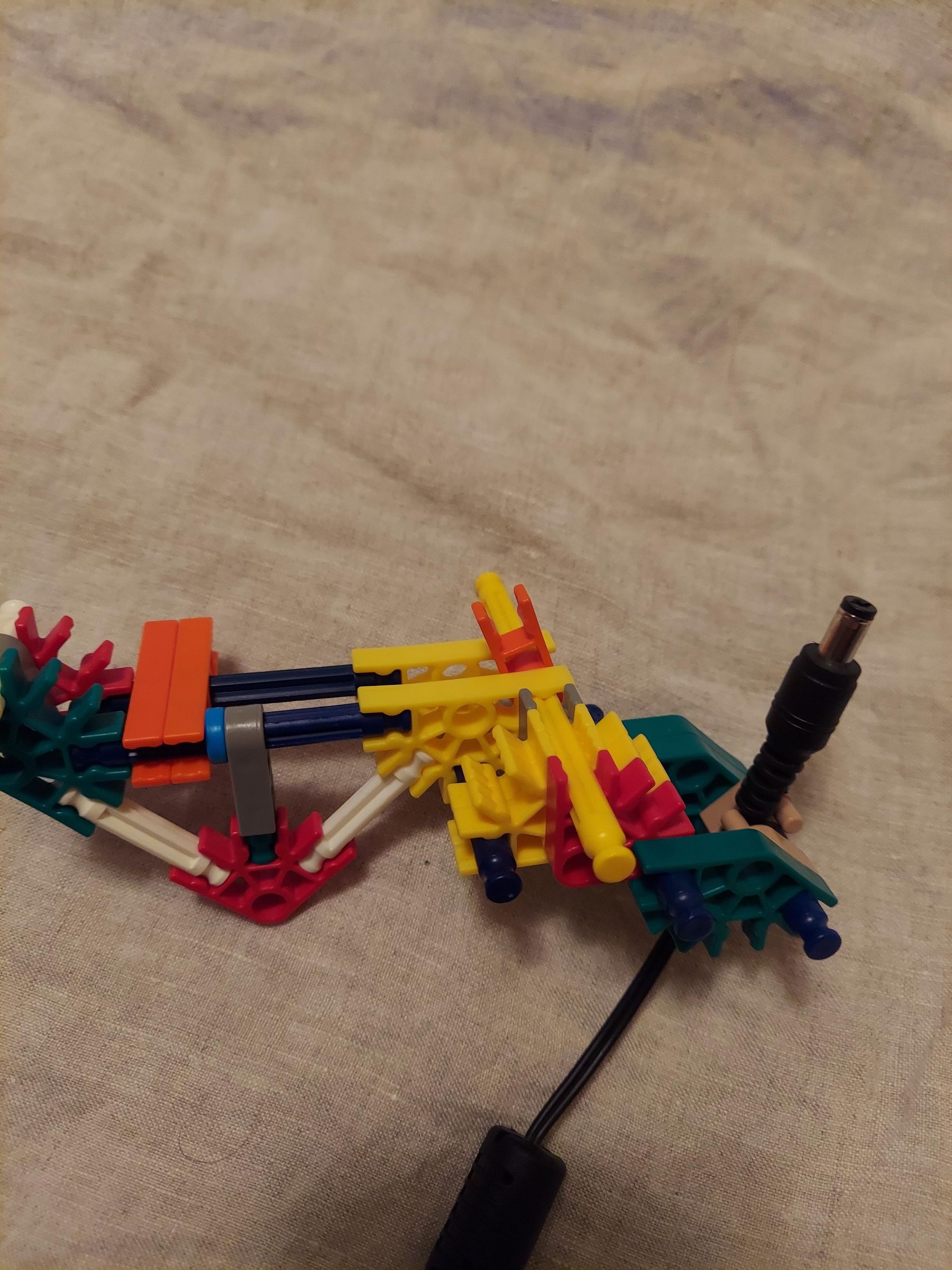 K'nex Mini Grandfather Clock : 34 Steps - Instructables