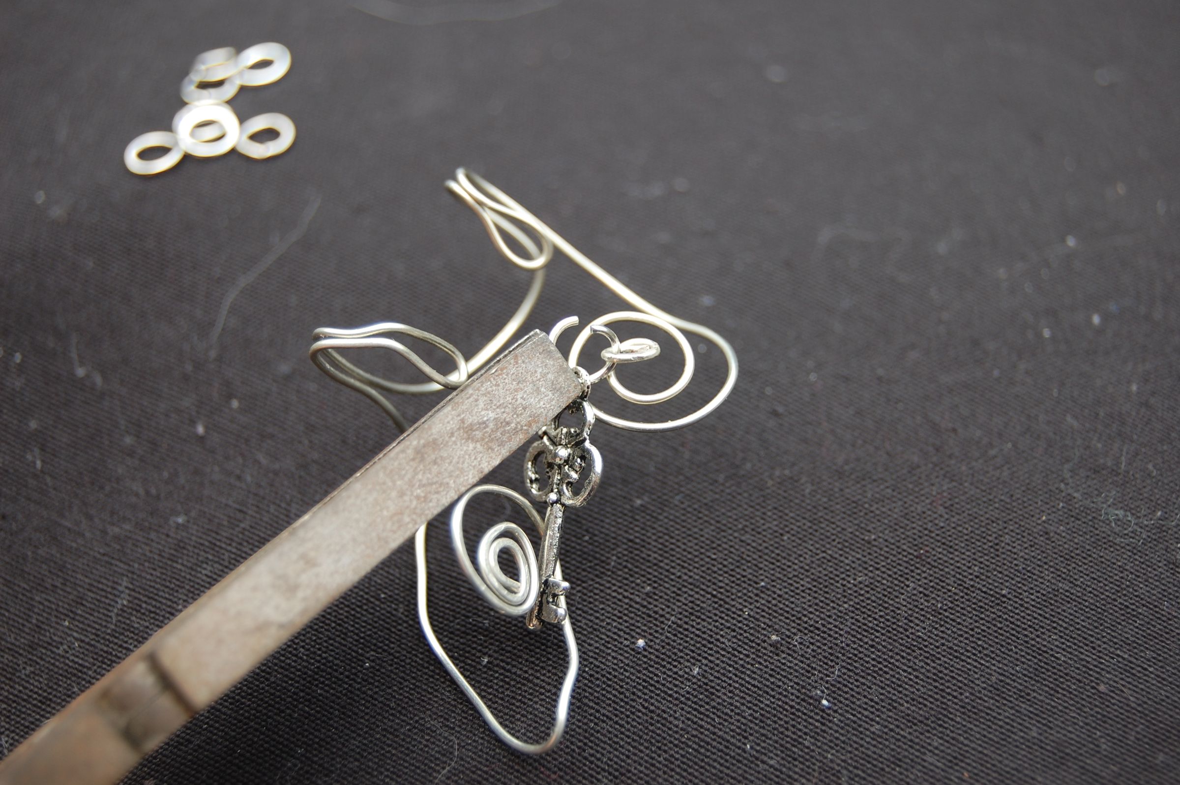 Make a Quick and Easy Ear Wire : 6 Steps (with Pictures) - Instructables