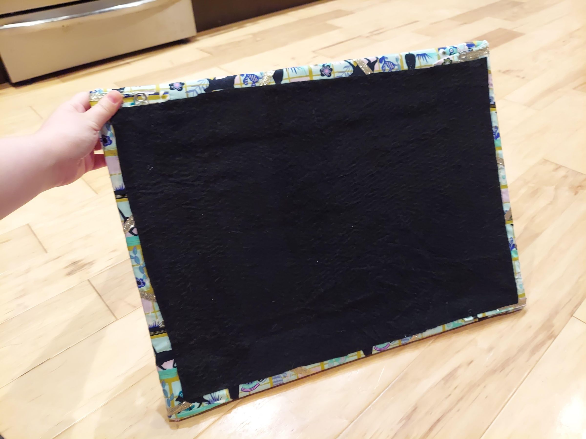 Bulletin Board Makeover : 6 Steps (with Pictures) - Instructables