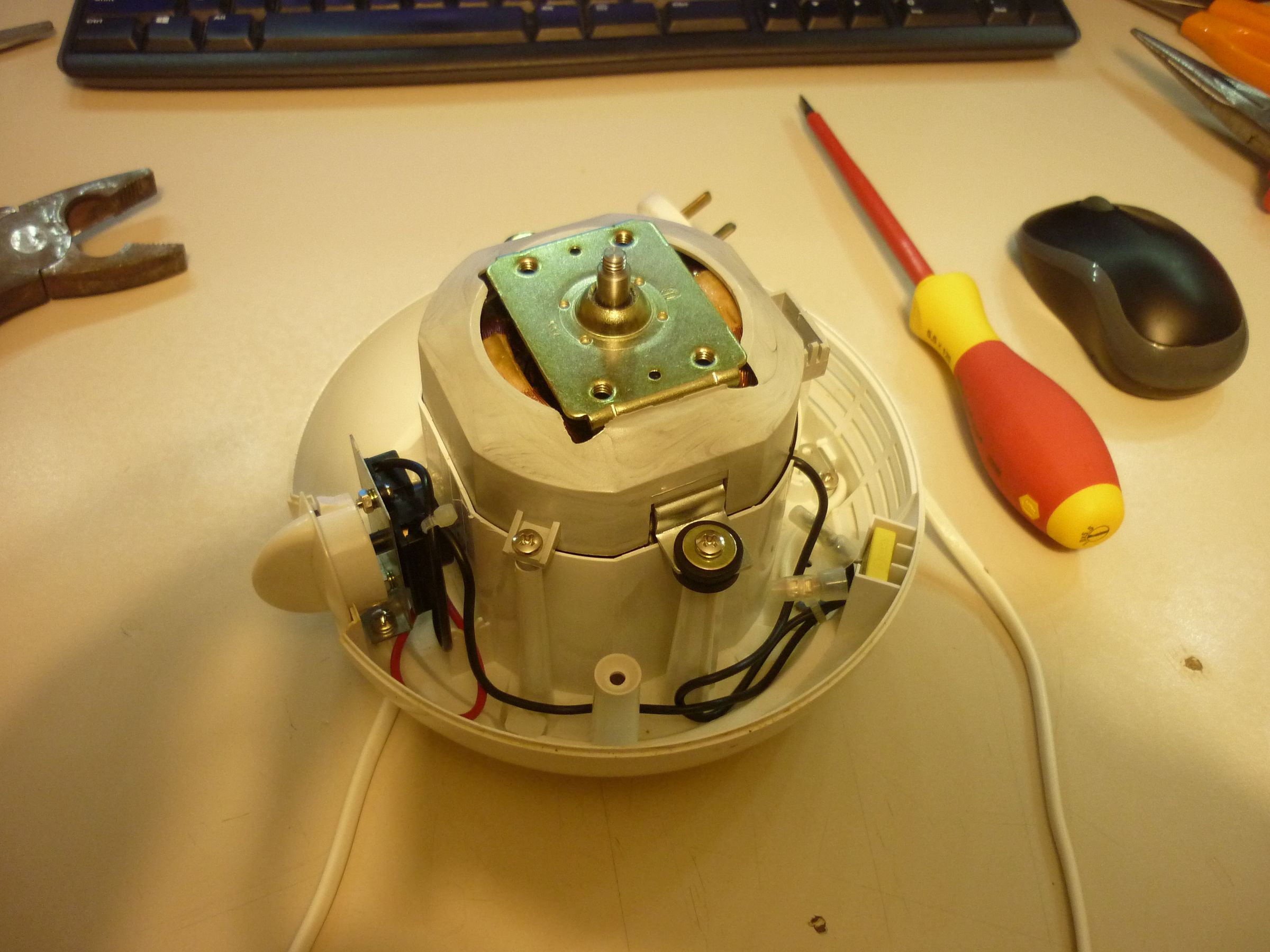 Repair a Blender : 4 Steps (with Pictures) - Instructables