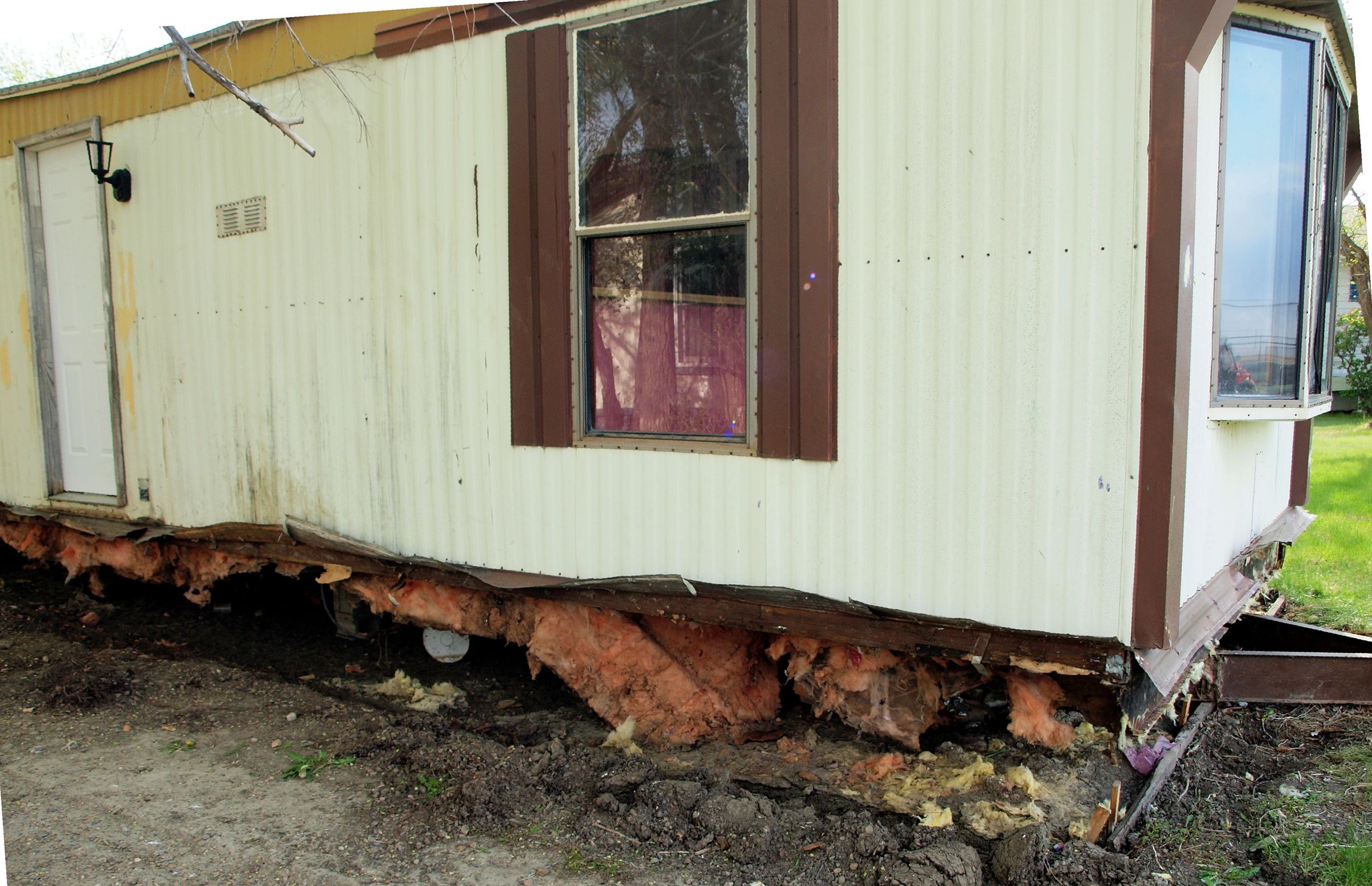 Turning a Trashed Mobile Home Into a Shop : 20 Steps (with Pictures ...