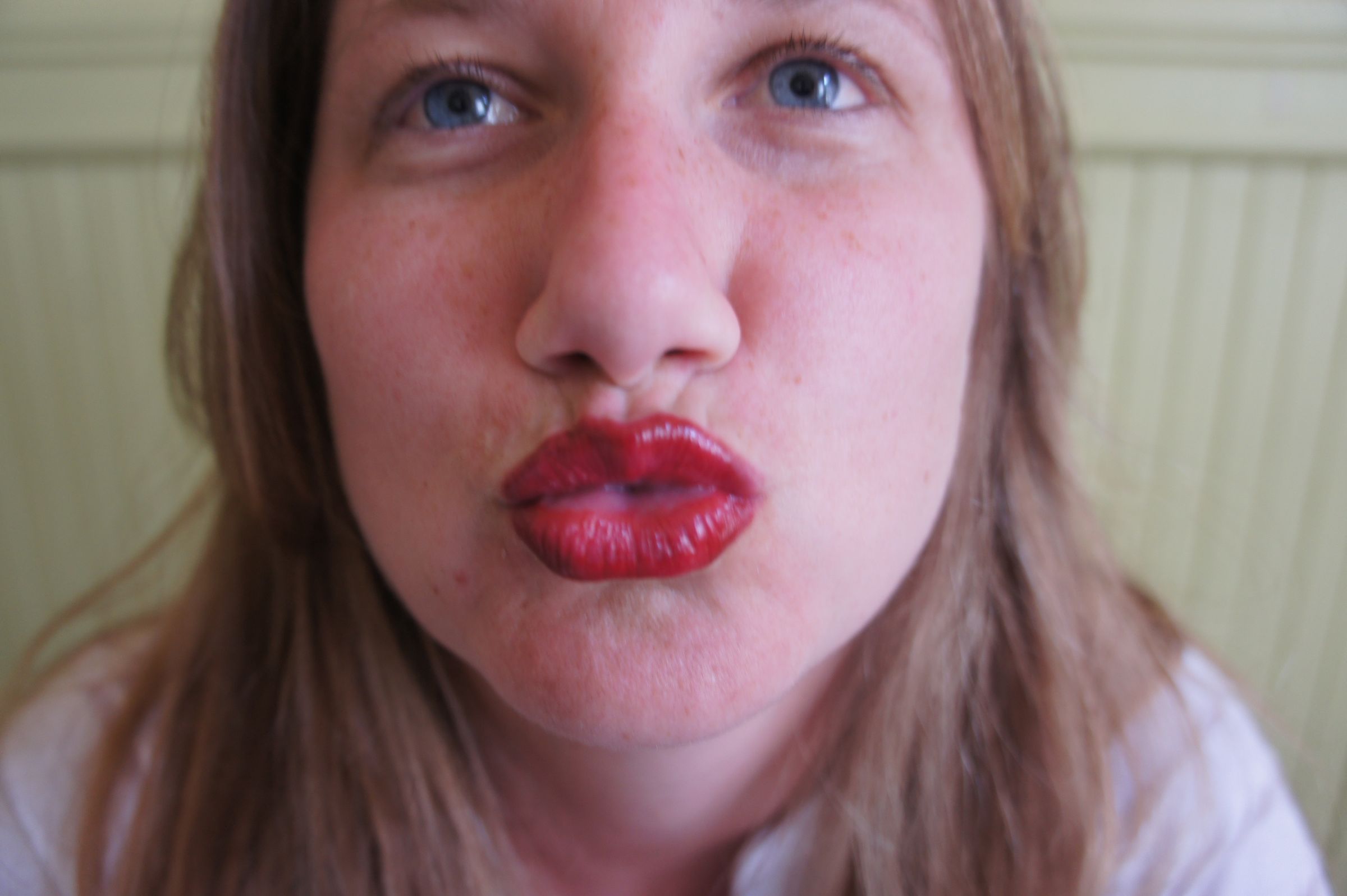 How to Get Plump Lips : 4 Steps (with Pictures) - Instructables