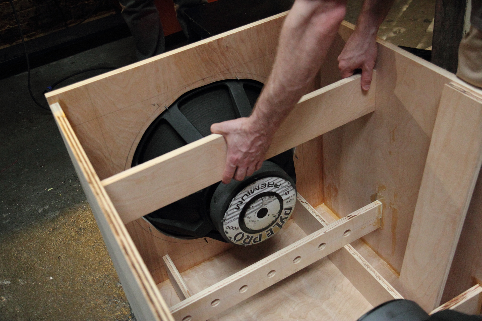 Build an Infrasonic Subwoofer : 10 Steps (with Pictures) - Instructables