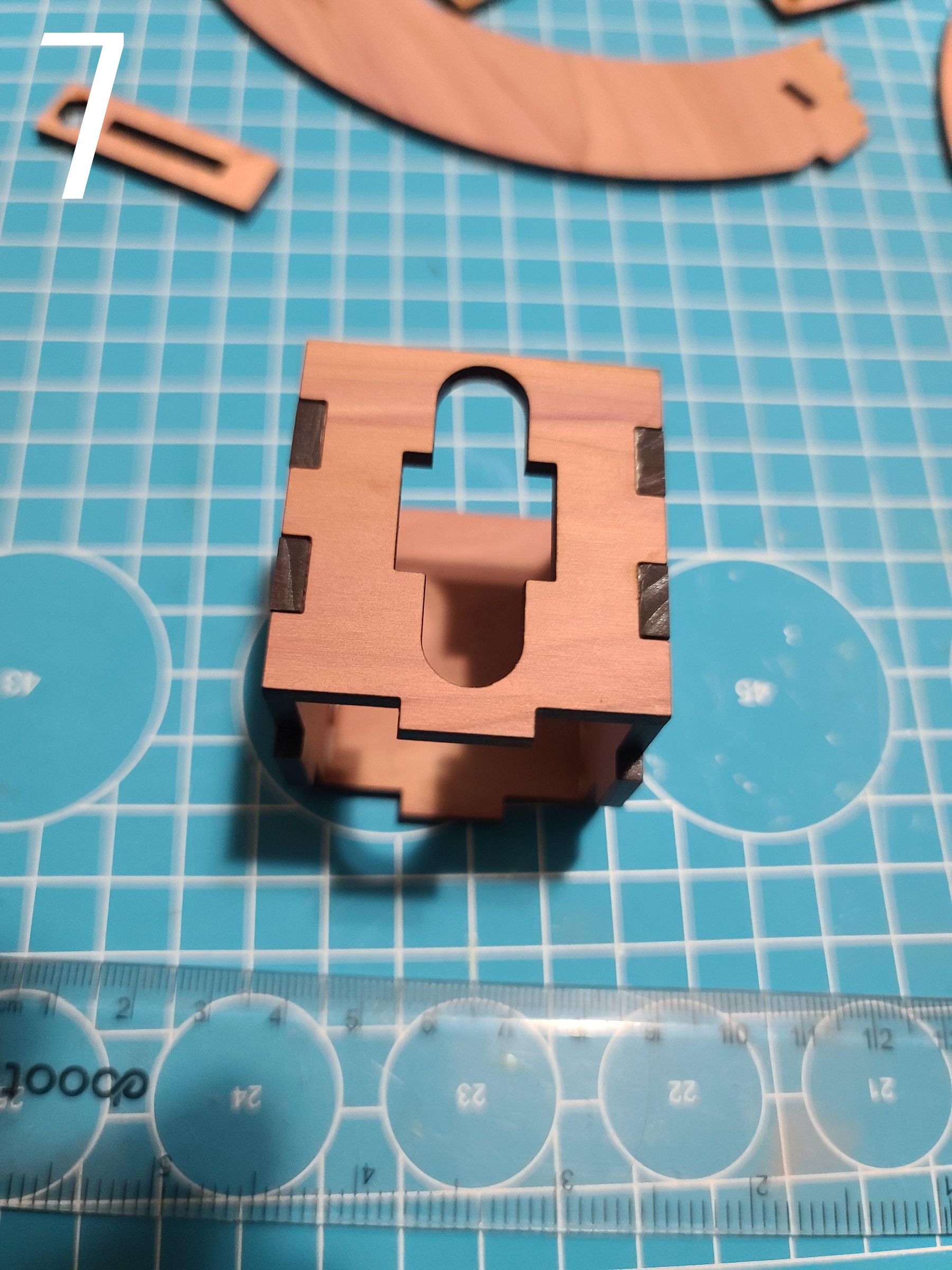 Laser-Cut Magnetic Adjustable Pen Stand : 3 Steps (with Pictures ...