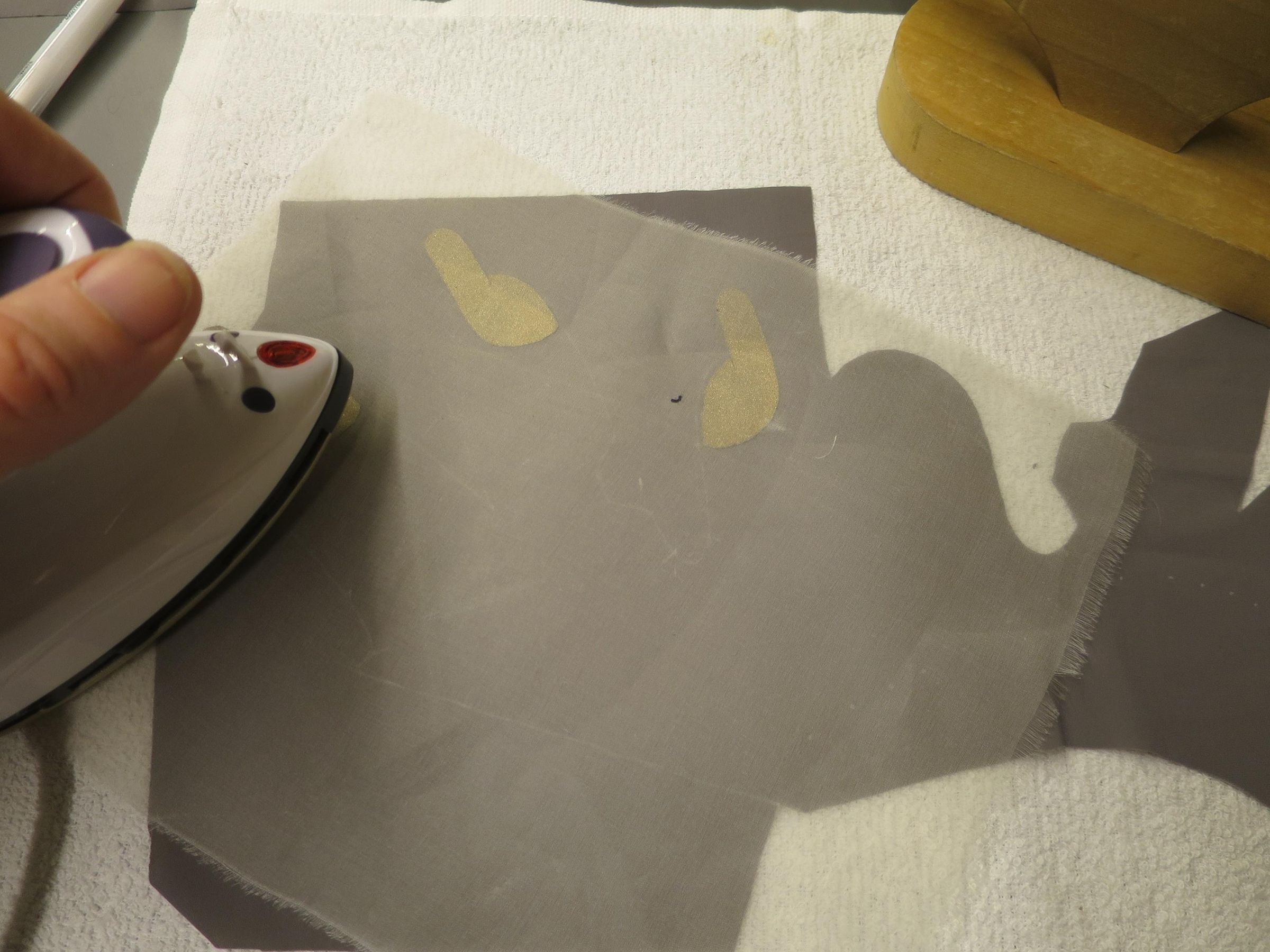 ‘HYBRID’ VR Data Gloves for Meta Quest + Vive Puck : 10 Steps (with ...