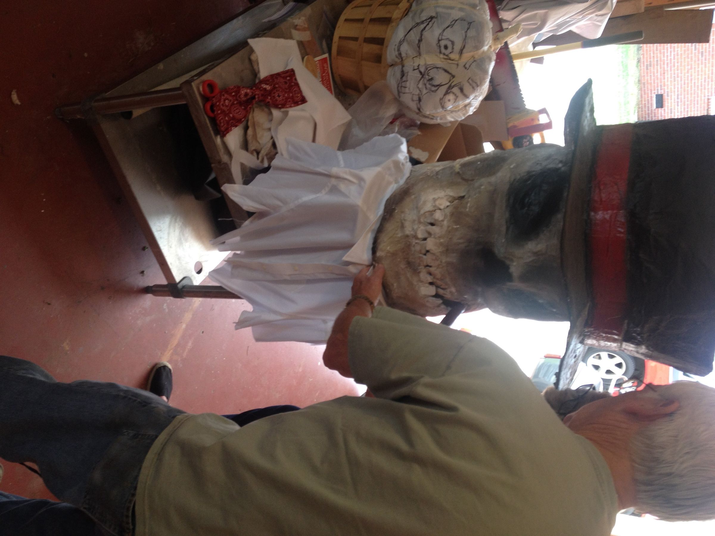 Giant Halloween Skull Mask : 8 Steps (with Pictures) - Instructables