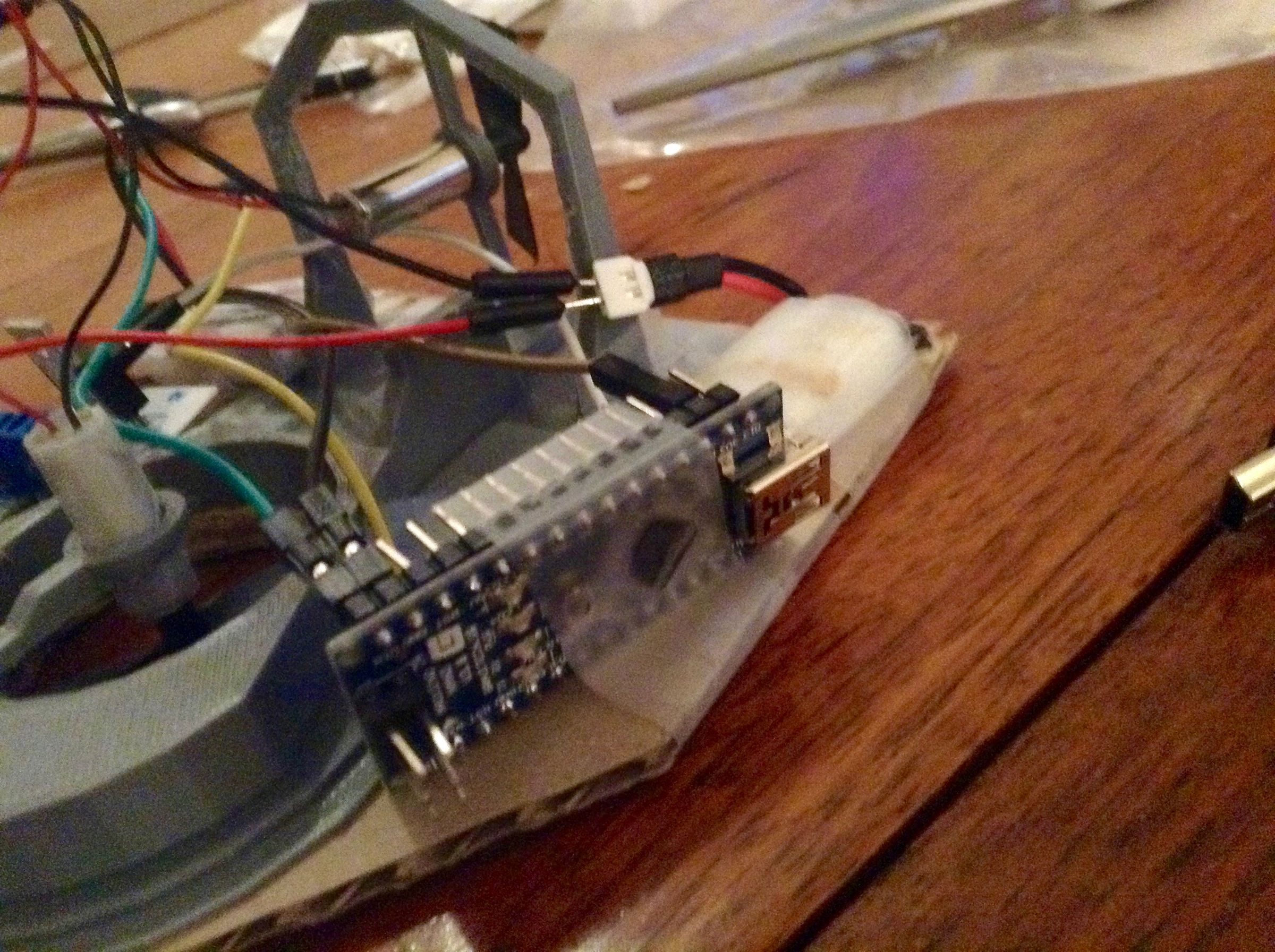 Mini Hovercraft W/ Arduino Nano : 7 Steps (with Pictures) - Instructables