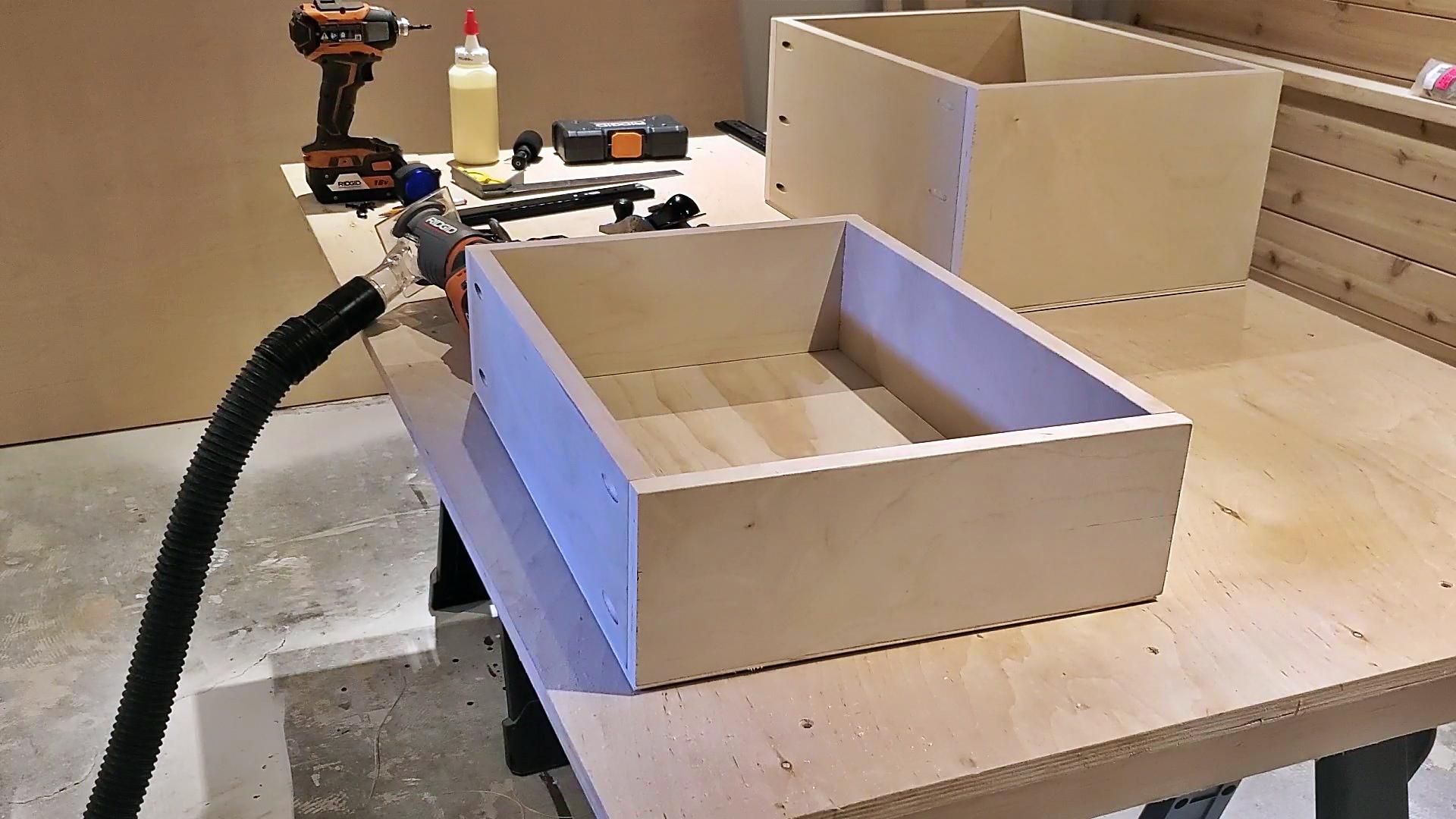 Beginners Guide to Drawers. Measure, Cut, Assemble, Mount, Finish. No ...