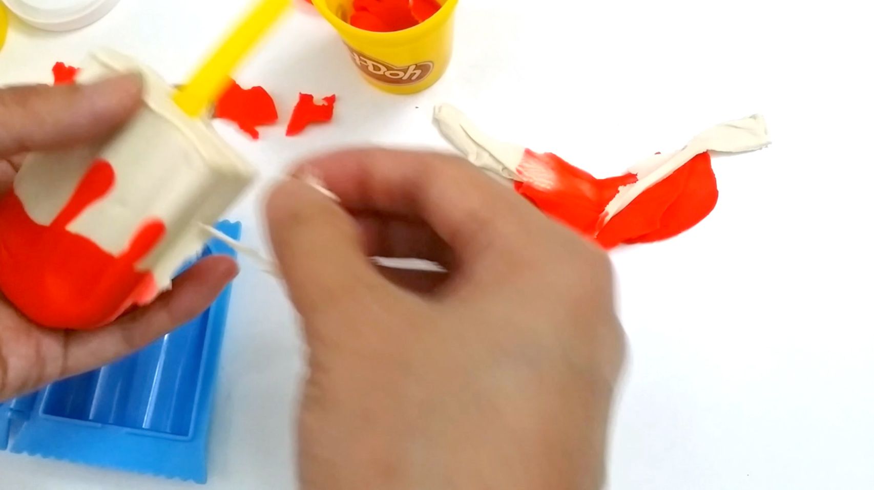 How to Make a Melting Popsicle With Two Play-Doh Colors : 10 Steps ...