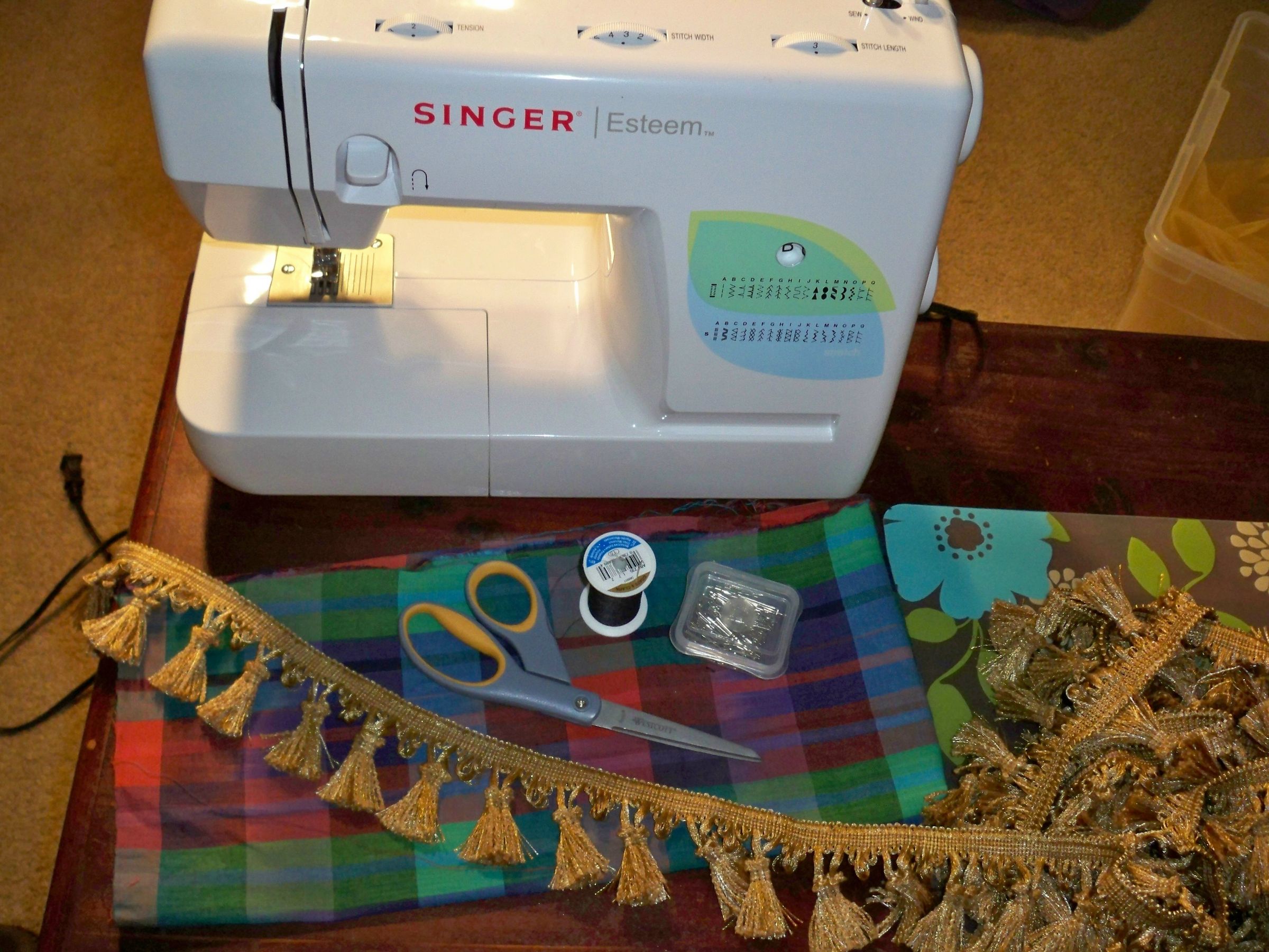 How to Make Awesome (and Easy!) Throw Pillows : 7 Steps - Instructables