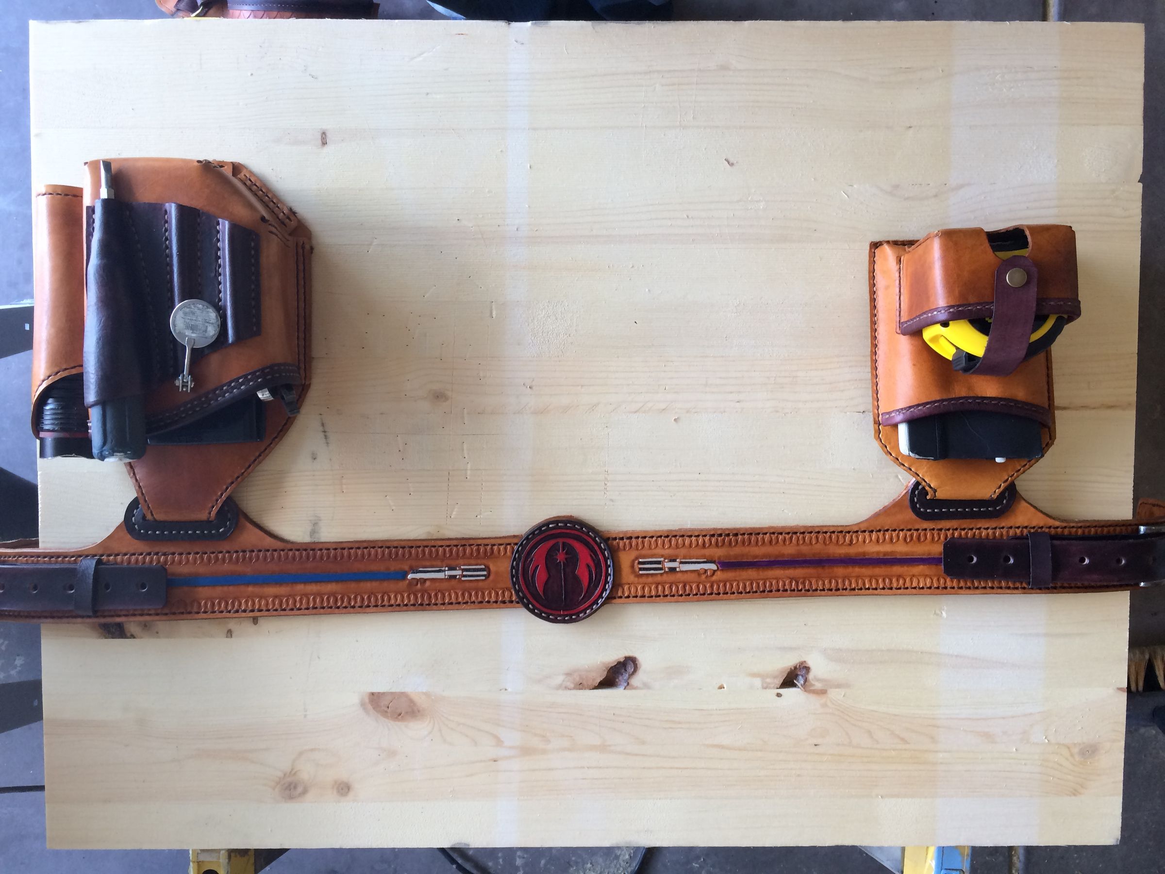 Jedi Gunslinger Tool Pouch : 5 Steps (with Pictures) - Instructables